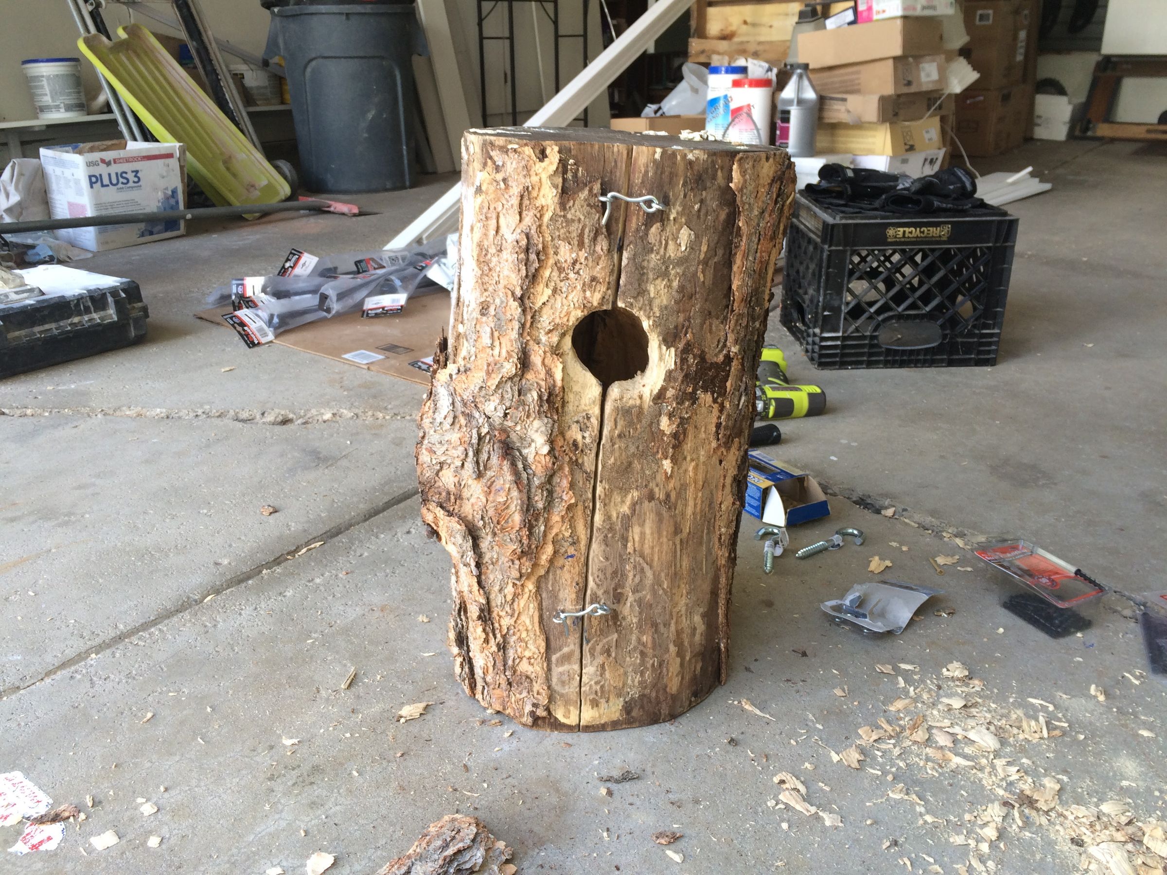 Red-Headed Woodpecker Nesting Box : 7 Steps (with Pictures) - Instructables