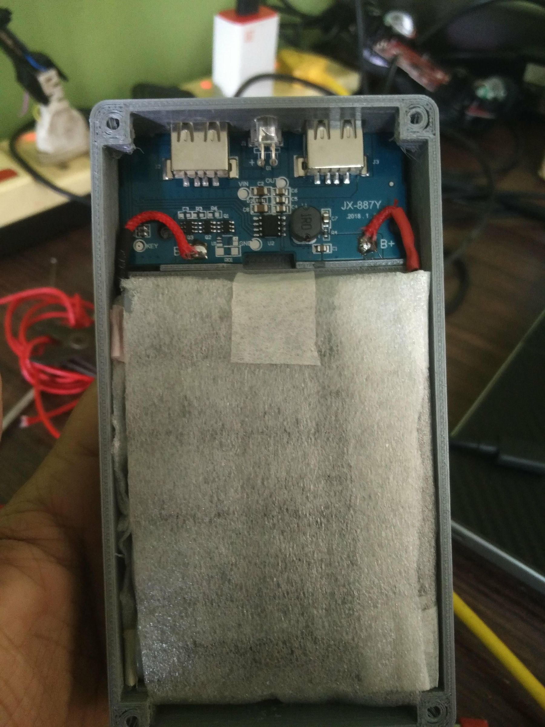 DIY PowerBank From Old Laptop Batteries : 7 Steps - Instructables
