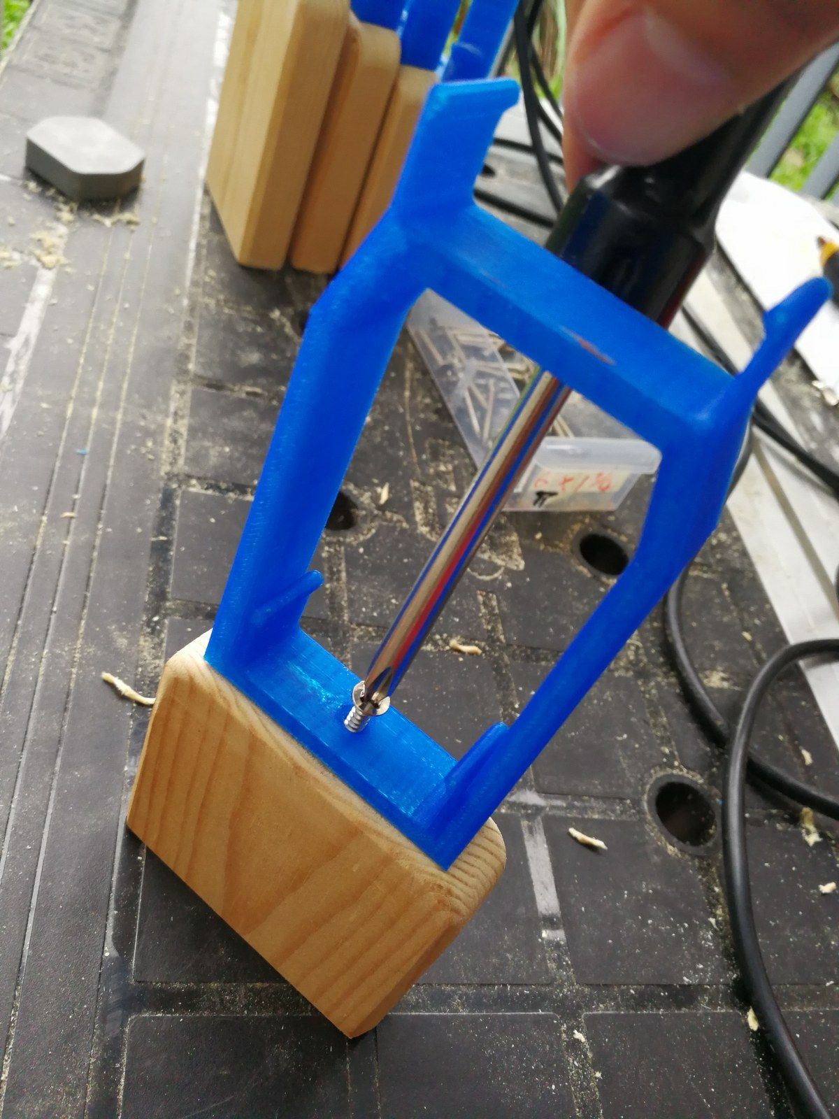Spiral Ramp for Wooden Train Tracks : 6 Steps (with Pictures ...