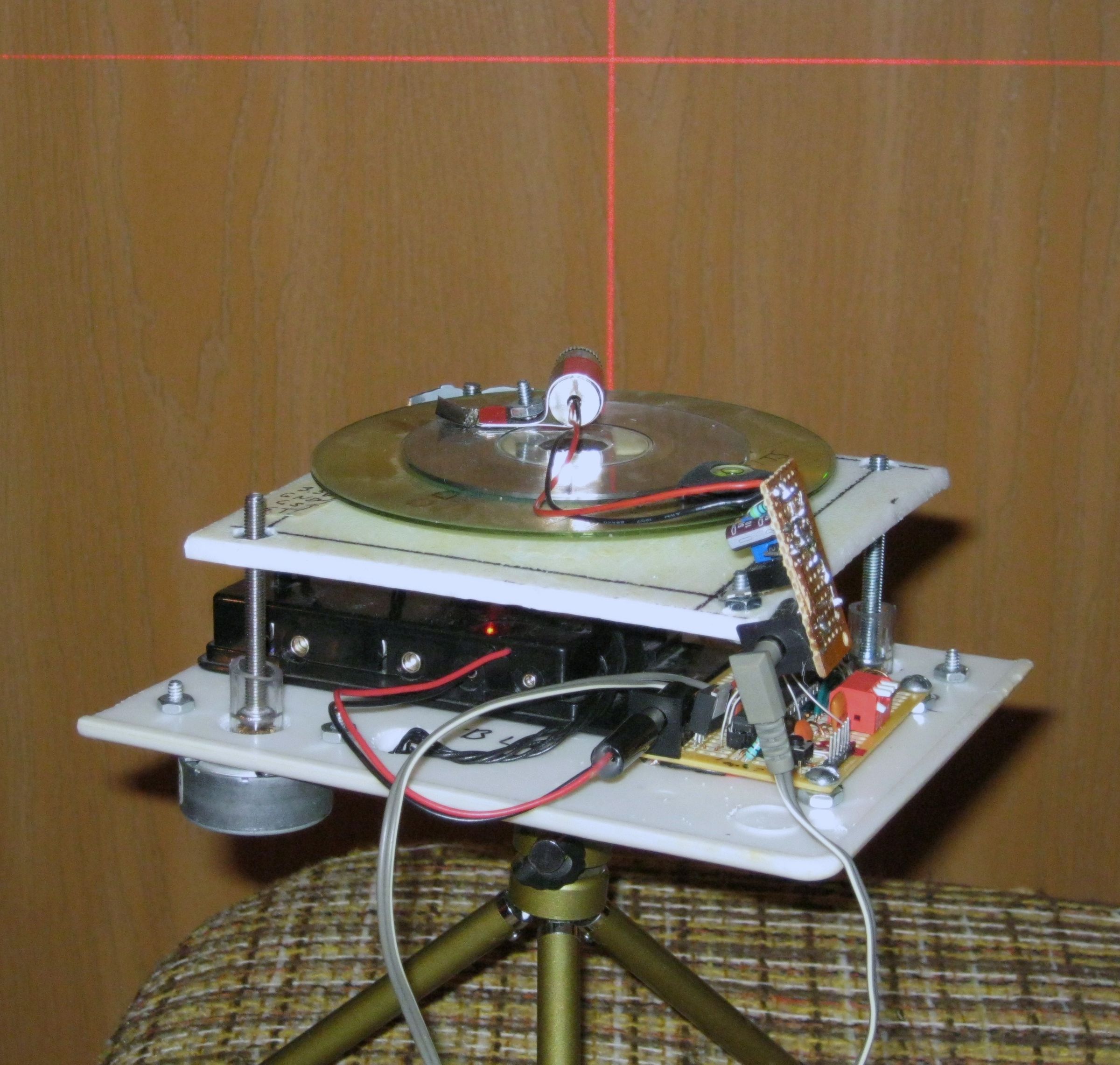 Auto Leveling Laser Cross : 11 Steps (with Pictures) - Instructables