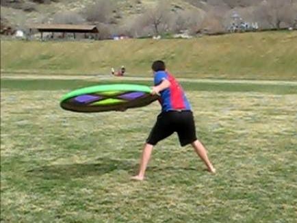 Giant Flying Discs : 10 Steps (with Pictures) - Instructables