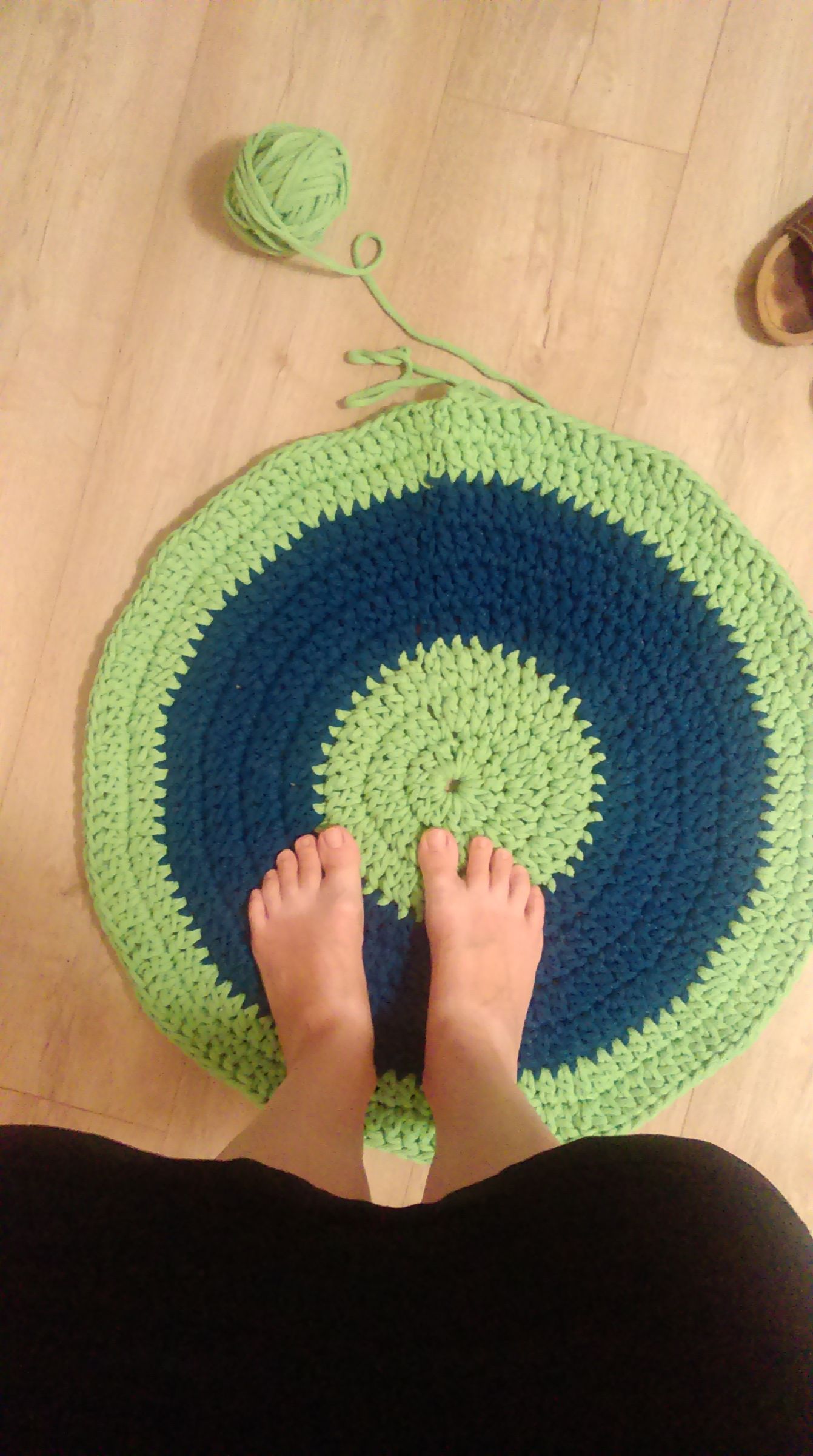 Circular Crochet Rug : 4 Steps (with Pictures) - Instructables