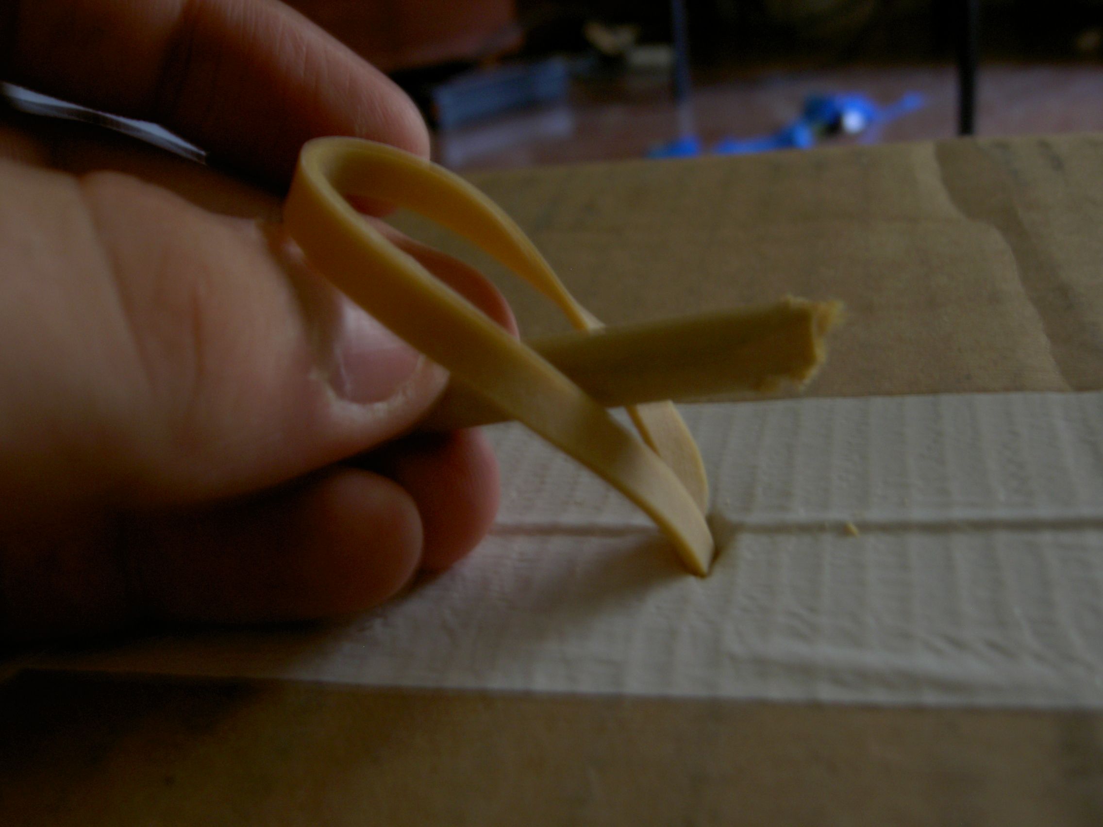 How to Make an Air-Zooka (Airzooka) : 7 Steps - Instructables