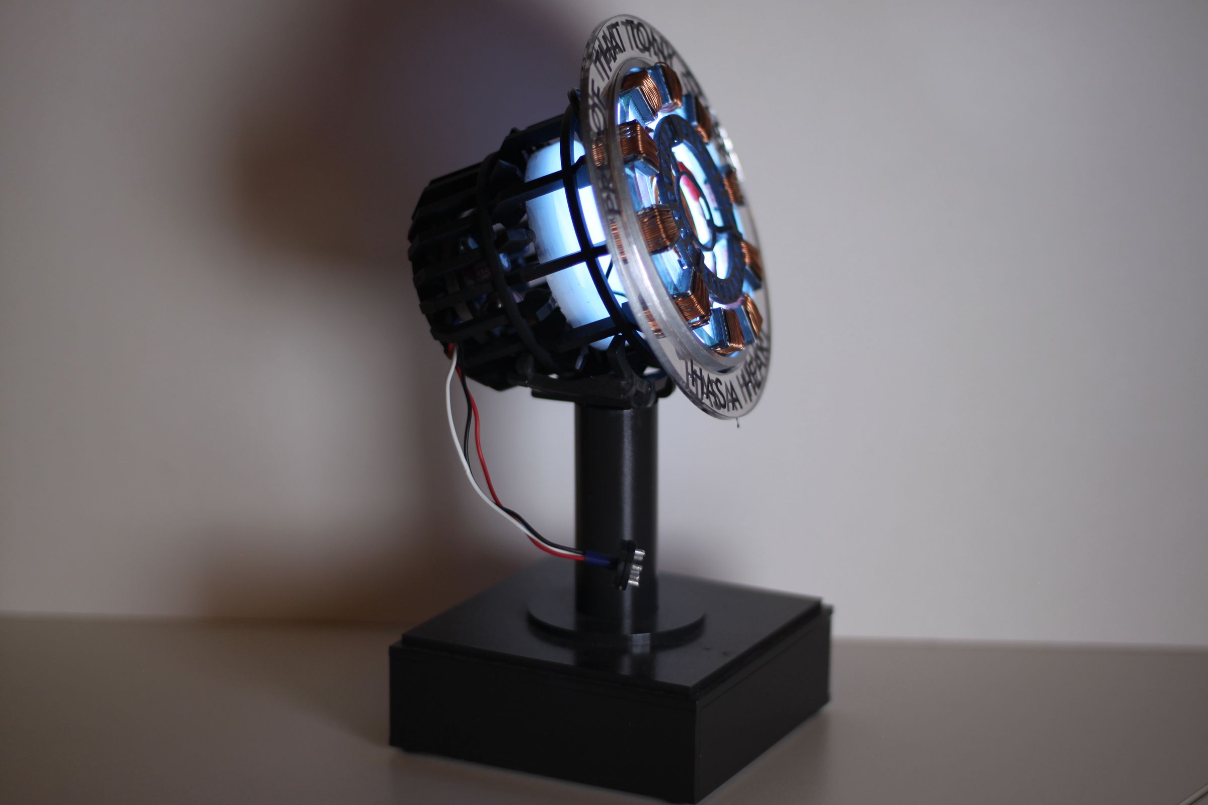 How to Build Iron Mans Arc Reactor. : 11 Steps (with Pictures ...