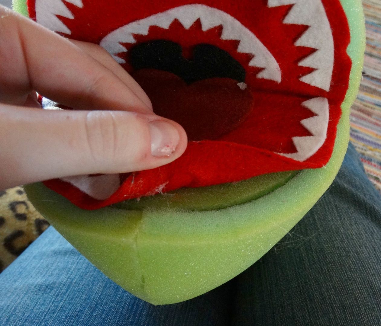 Dark Crystal Fizzgig Inspired Puppet : 11 Steps (with Pictures ...