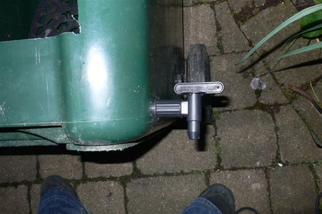 Make a Compost Bin From a Wheelie Bin : 6 Steps - Instructables