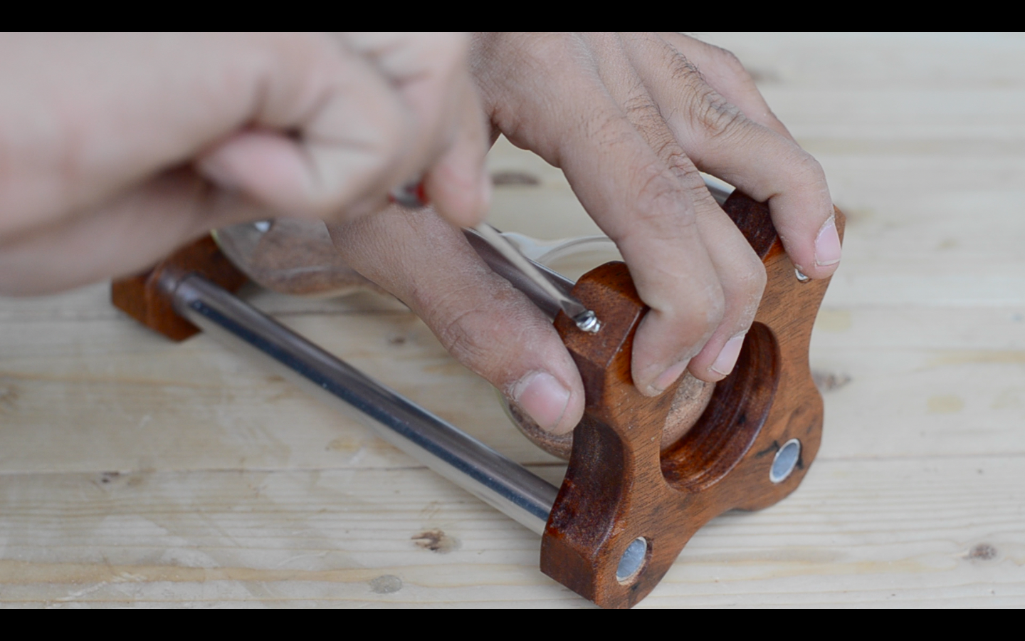 DIY Classic Hour Glass : 11 Steps (with Pictures) - Instructables