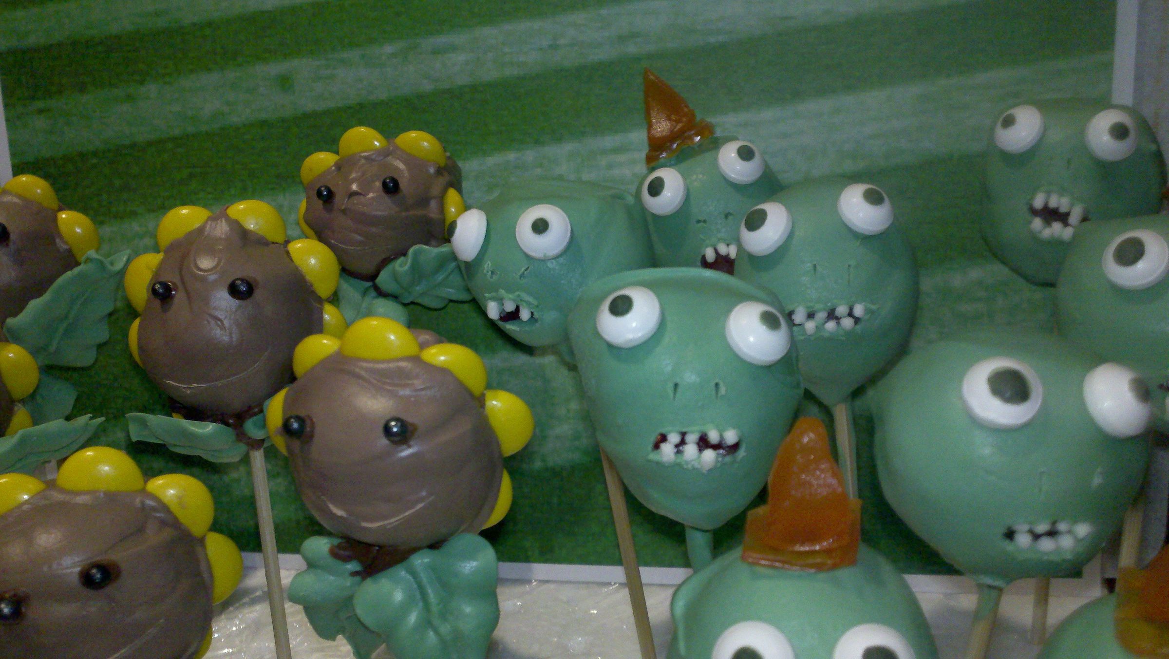 Plants Vs Zombie Pops : 9 Steps (with Pictures) - Instructables
