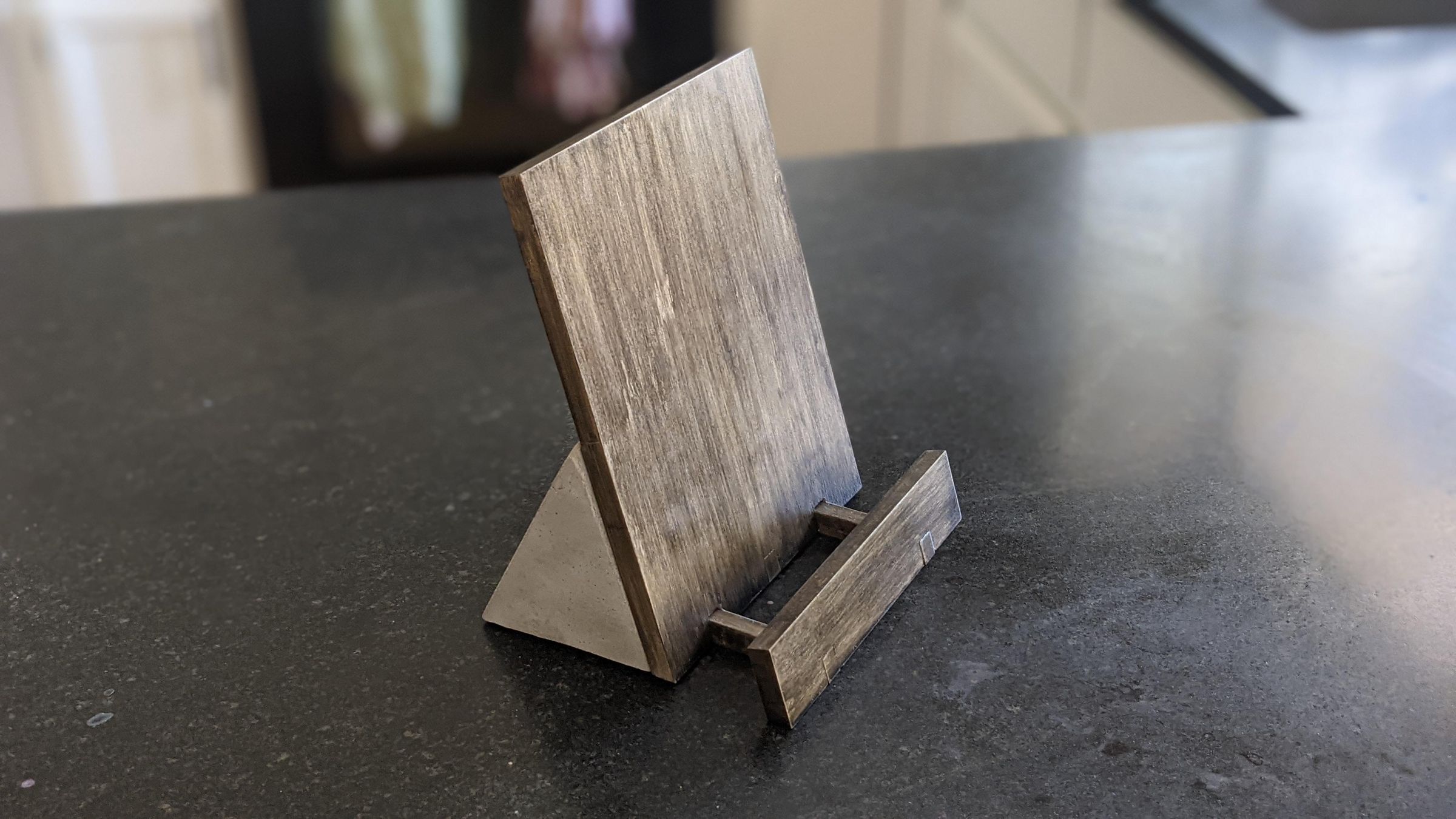 Minimal Cookbook Stand : 7 Steps (with Pictures) - Instructables