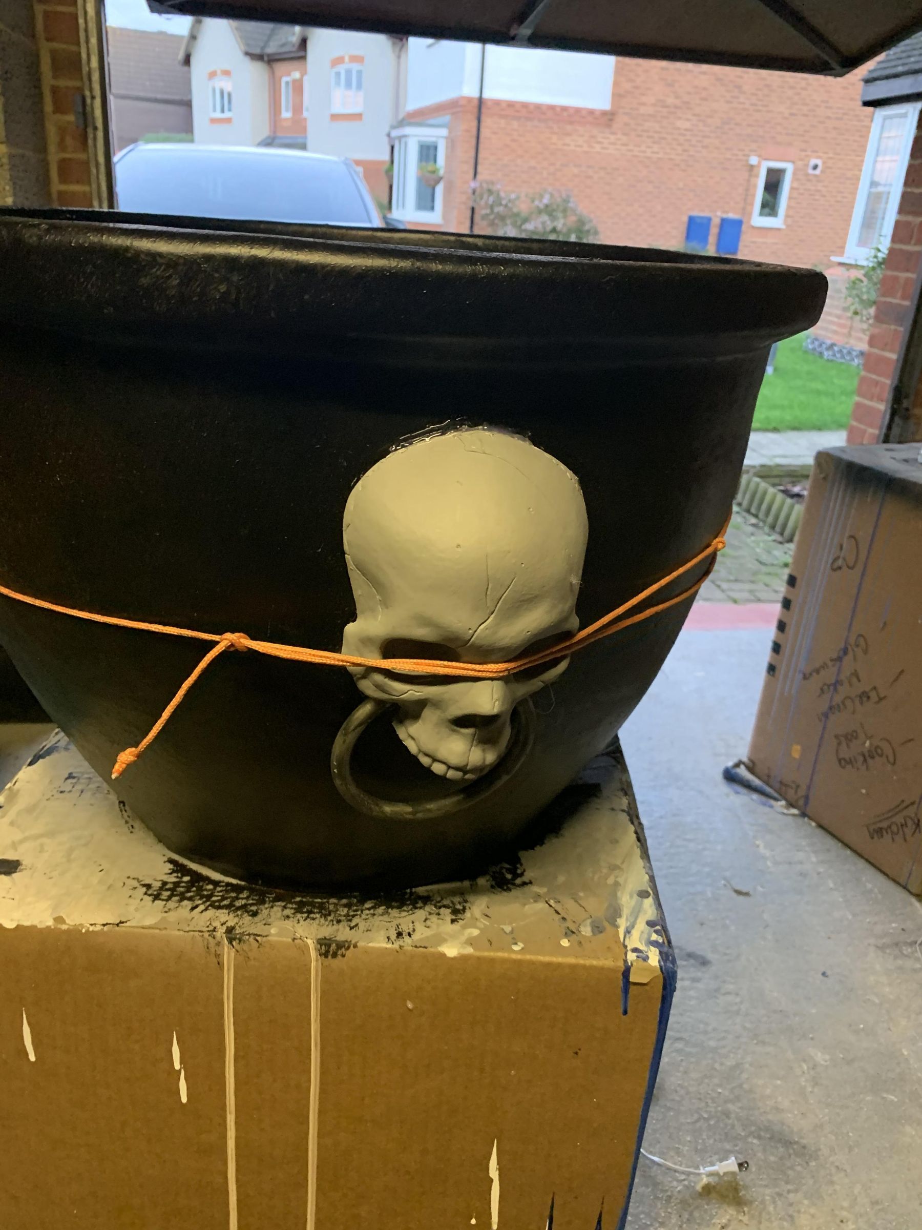 Witch's Cauldron : 8 Steps (with Pictures) - Instructables