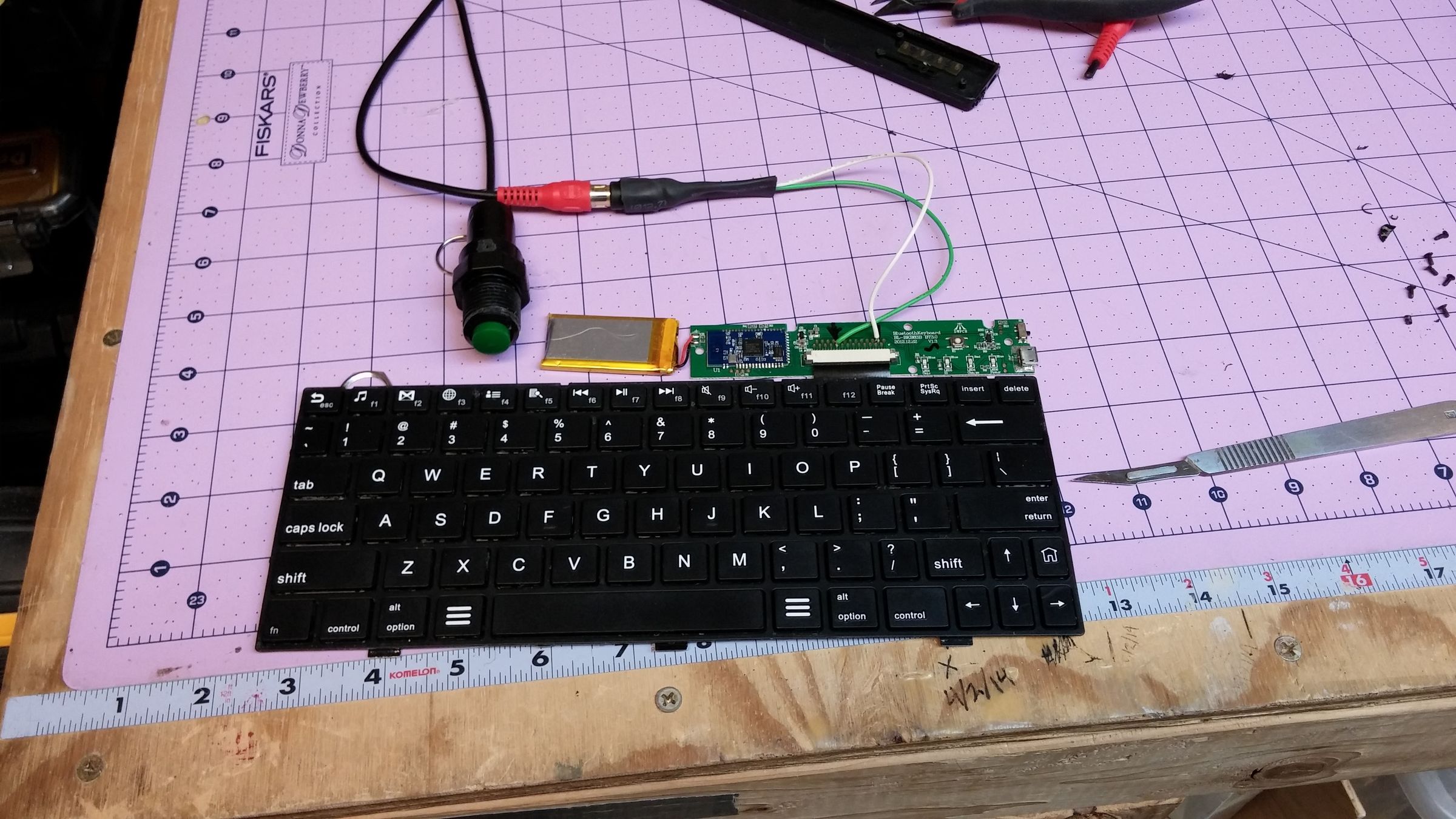 Bluetooth Camera Phone Shutter Button : 8 Steps (with Pictures ...