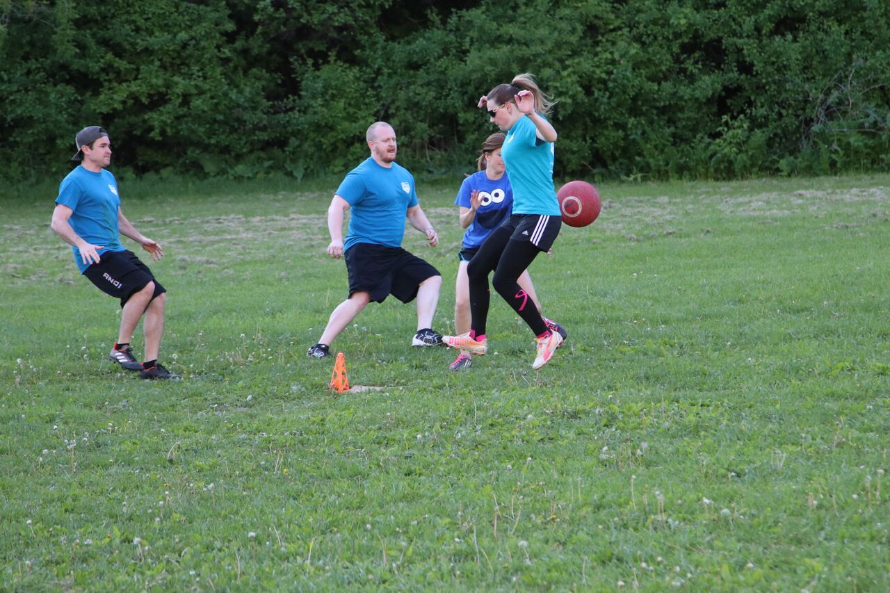 Play Adult Kickball! : 8 Steps (with Pictures) - Instructables