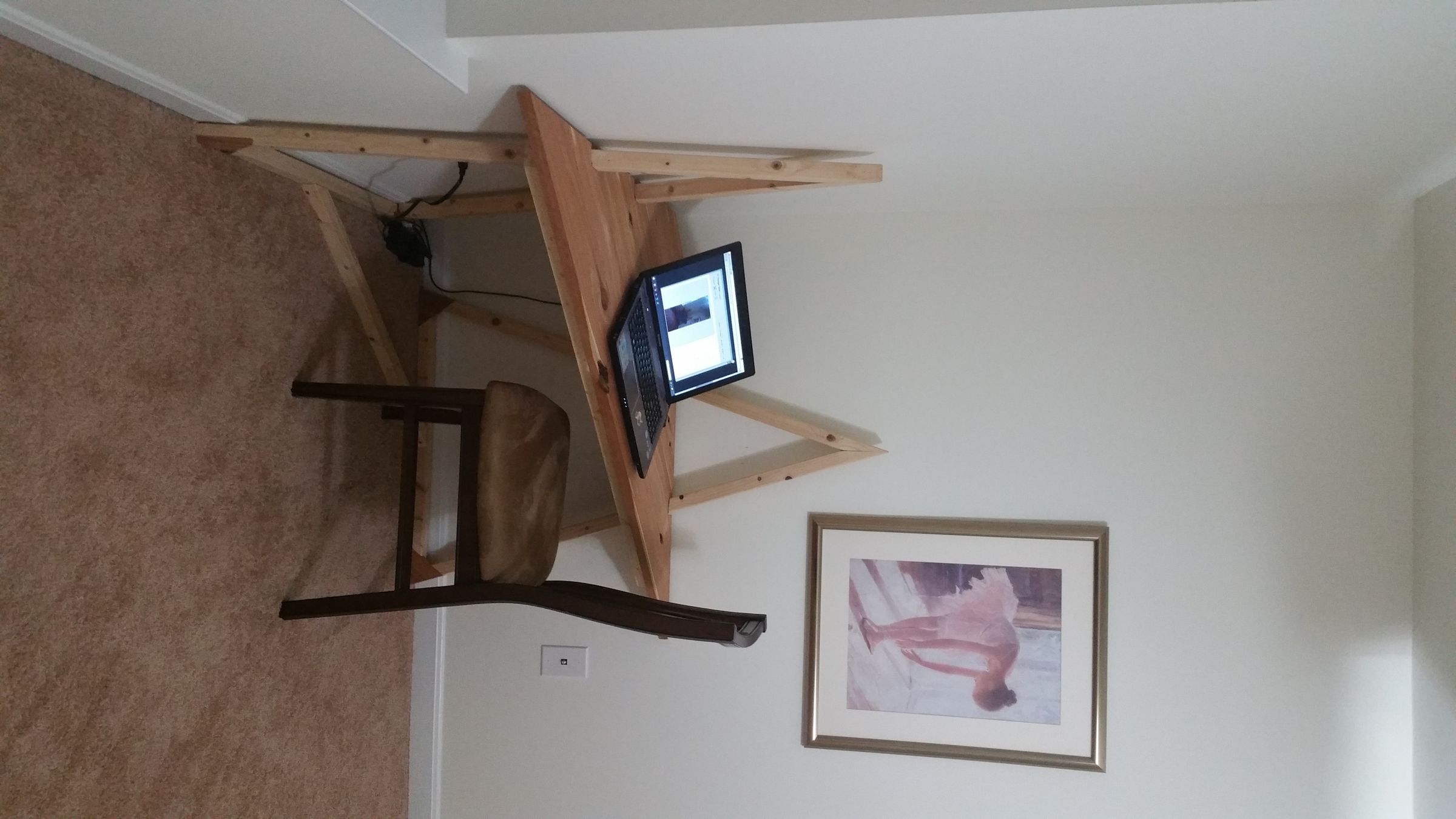 Tri Triangle Table : 3 Steps (with Pictures) - Instructables