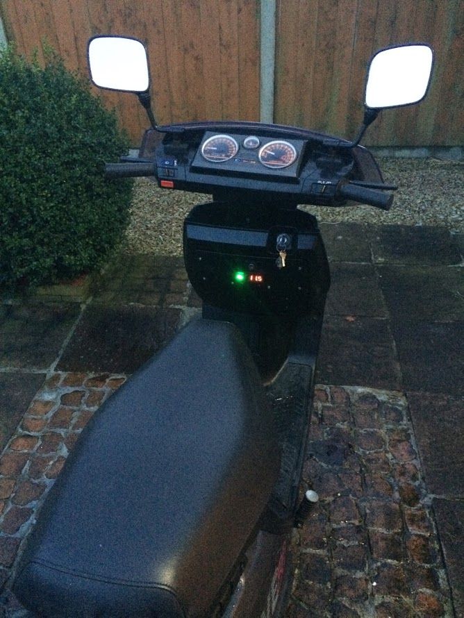 Scooter Glove Box Bluetooth Boombox : 4 Steps (with Pictures ...