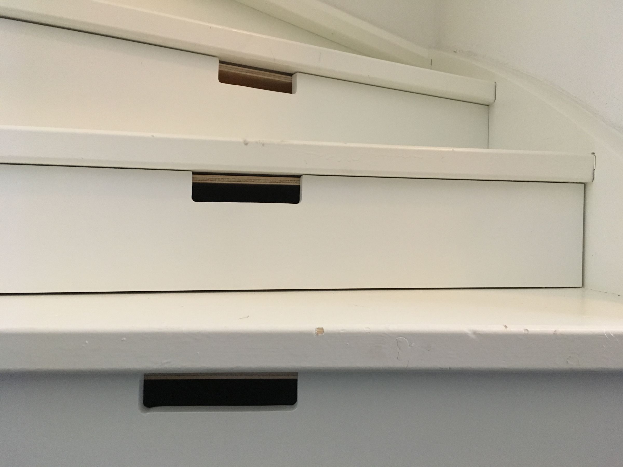 Staircase Drawers ! : 14 Steps (with Pictures) - Instructables