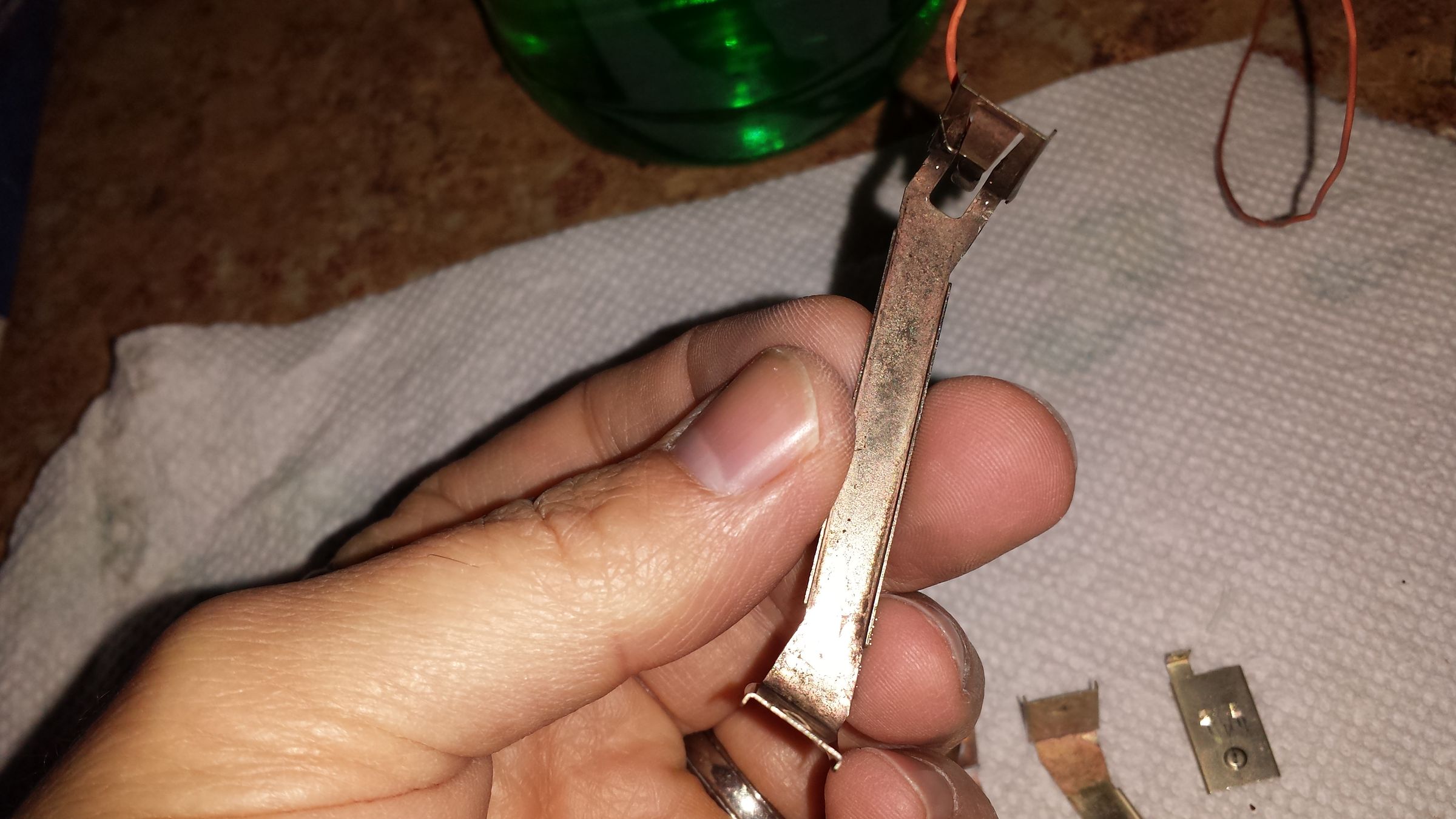 Restoring Corroded Battery Contacts : 7 Steps (with Pictures ...