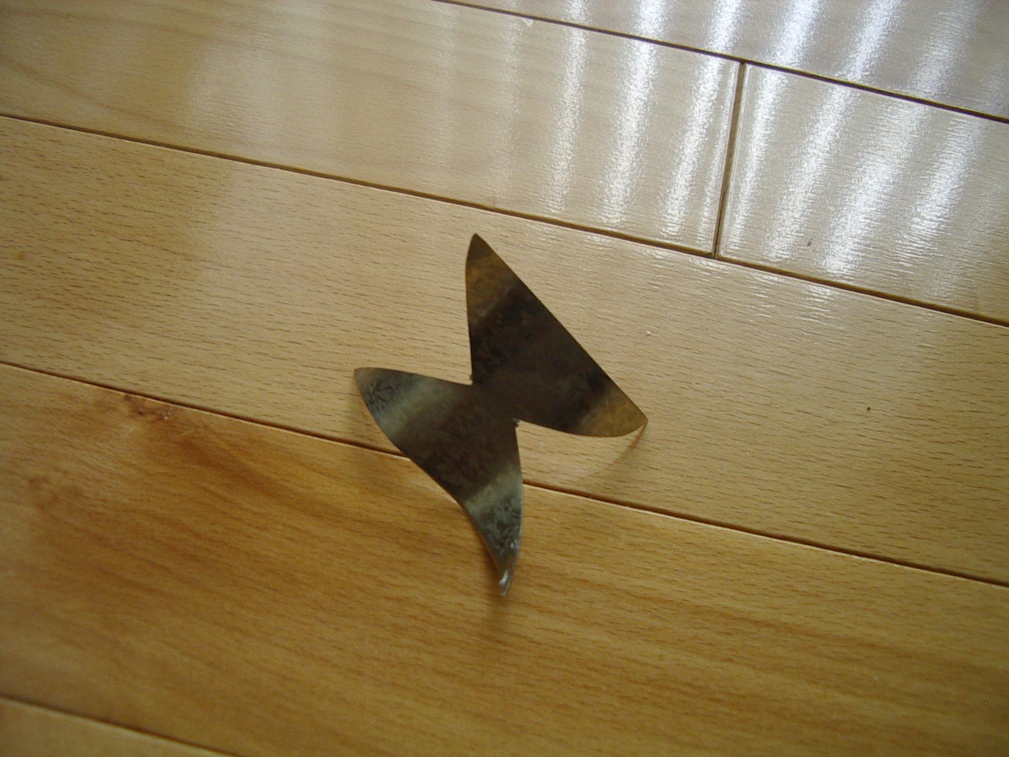 Ninja Caltrops : 5 Steps - Instructables