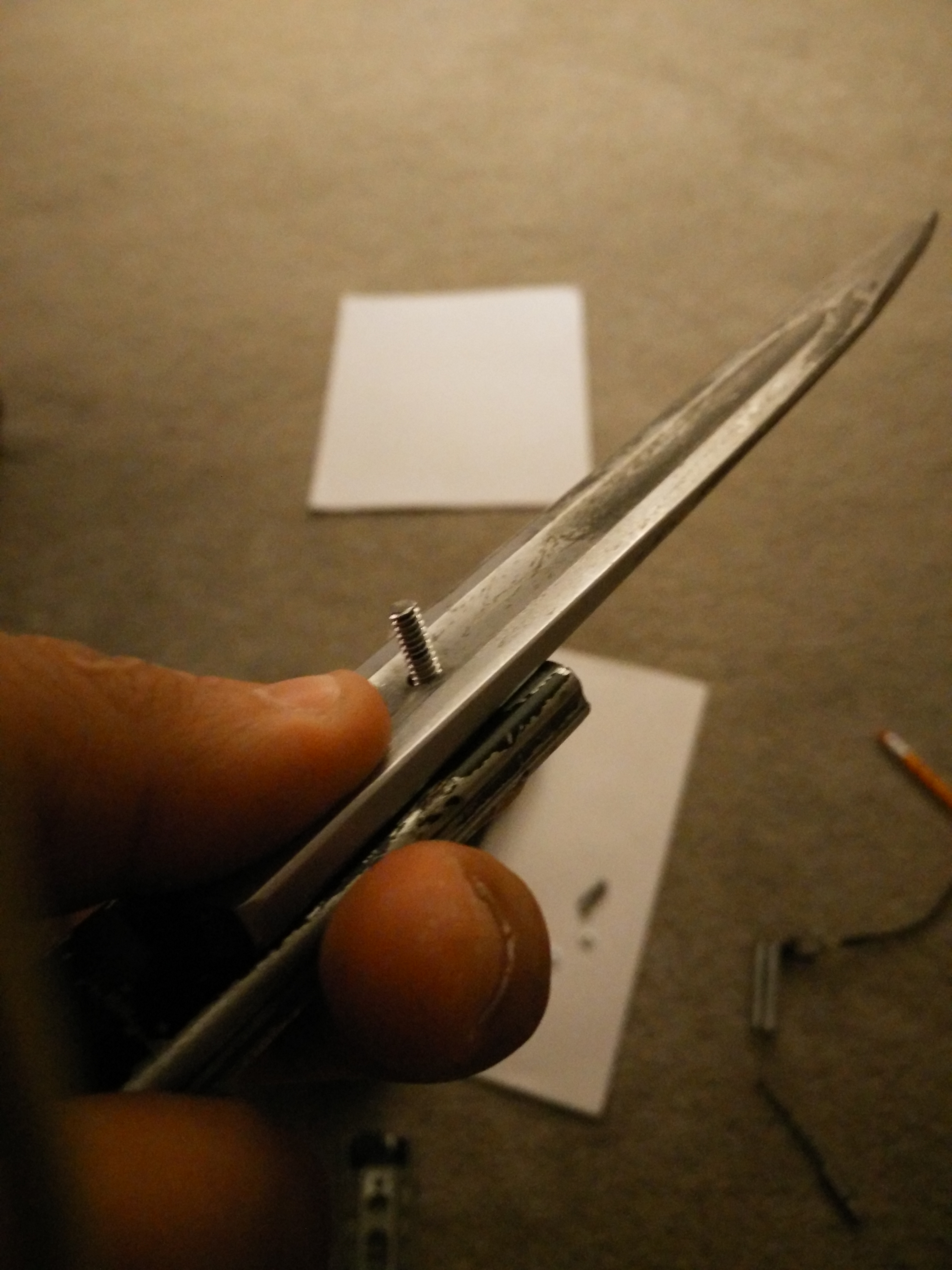 Assassins Creed Hidden Blade : 9 Steps - Instructables
