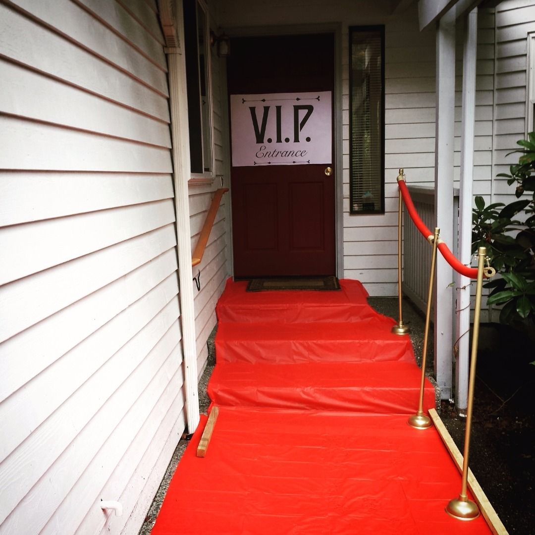Red Carpet Stanchions : 5 Steps (with Pictures) - Instructables