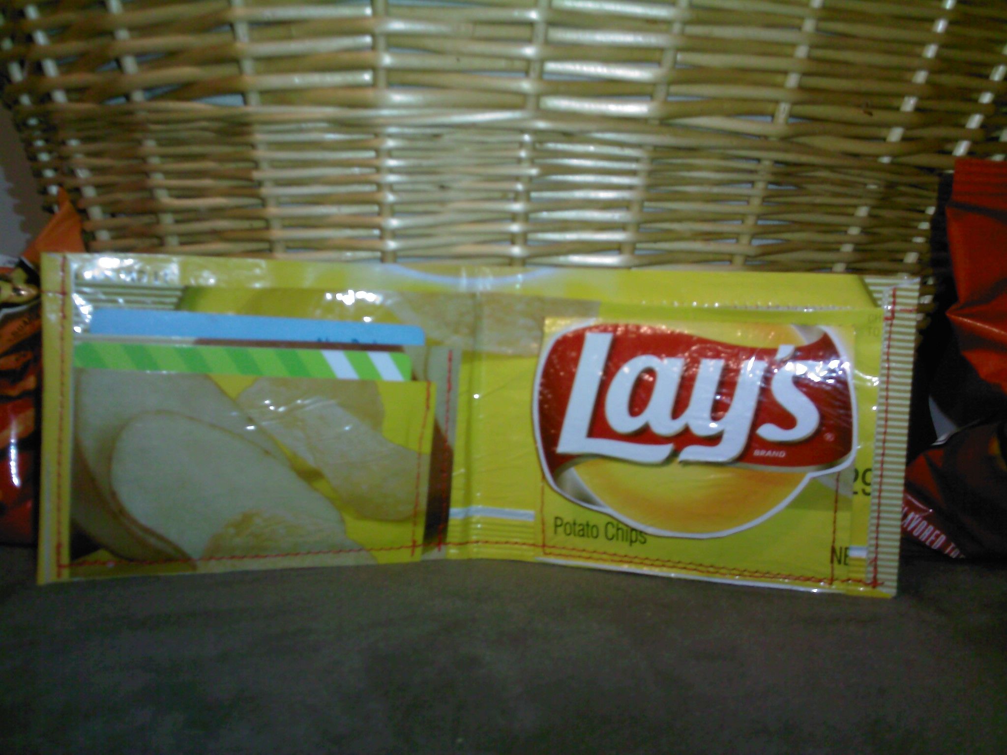 Potato Chip Bag Wallet : 10 Steps (with Pictures) - Instructables