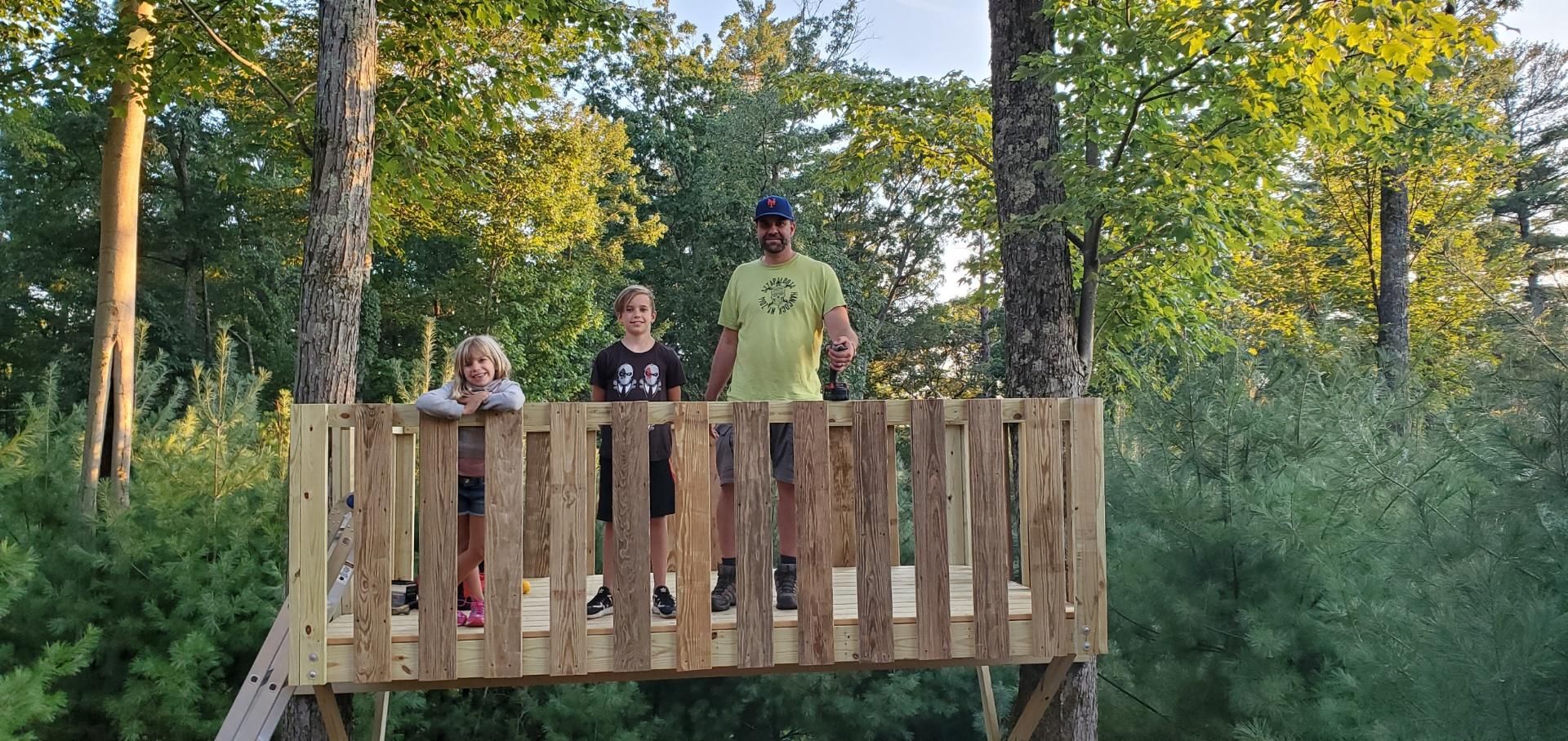 How to Build a Treehouse : 17 Steps (with Pictures) - Instructables