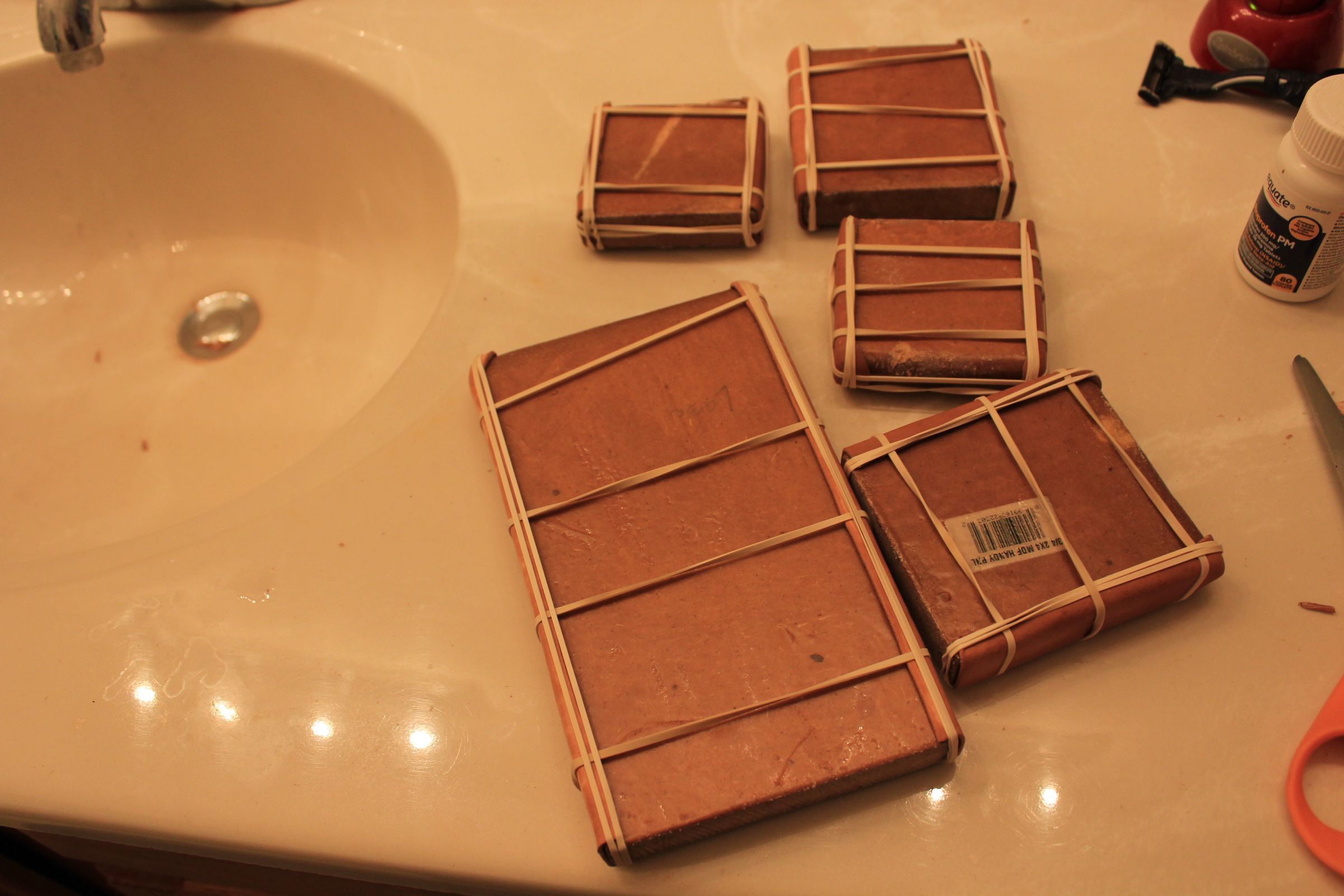 Leather Pouch Tutorial & Intro to Basic Leather Working : 11 Steps ...