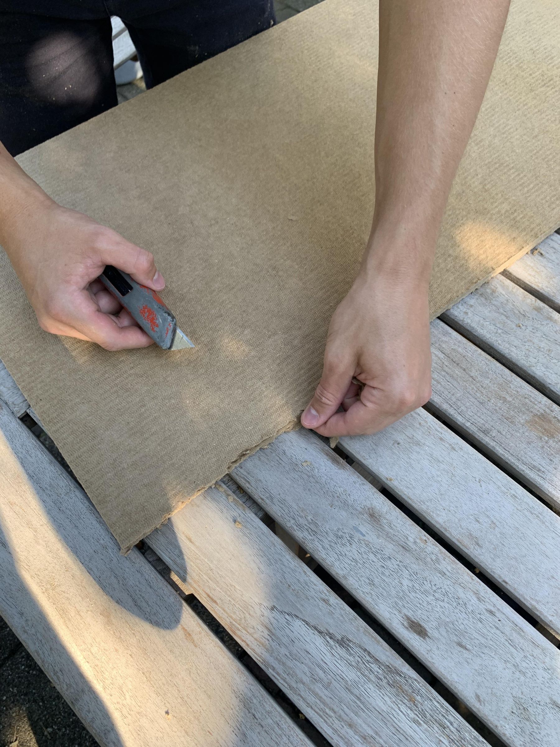 Upcycled BULLETIN BOARD to Organize Your Desk! : 9 Steps (with Pictures ...