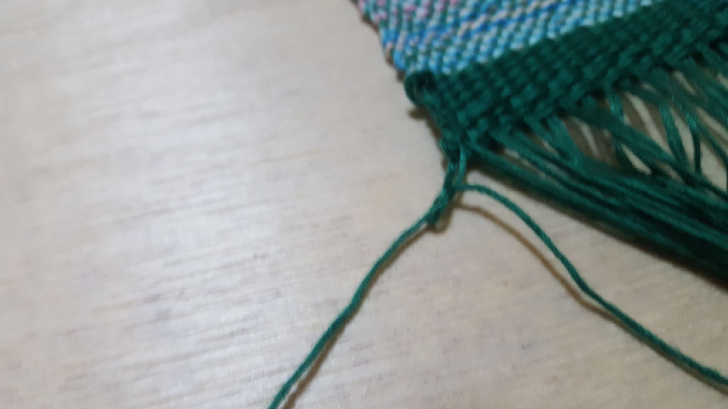 Basic Weaving Loom and Weaving Techniques : 6 Steps (with Pictures ...