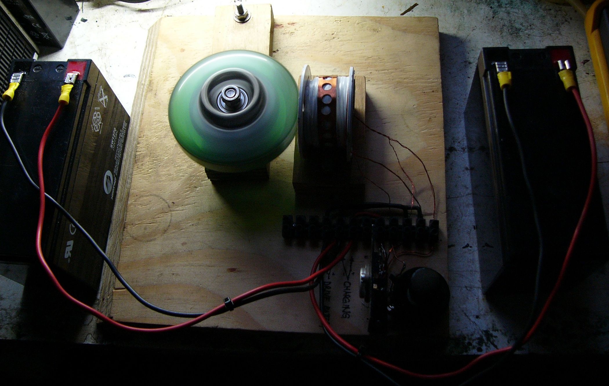 Bedini Monopole Mechanical Oscillator : 10 Steps - Instructables