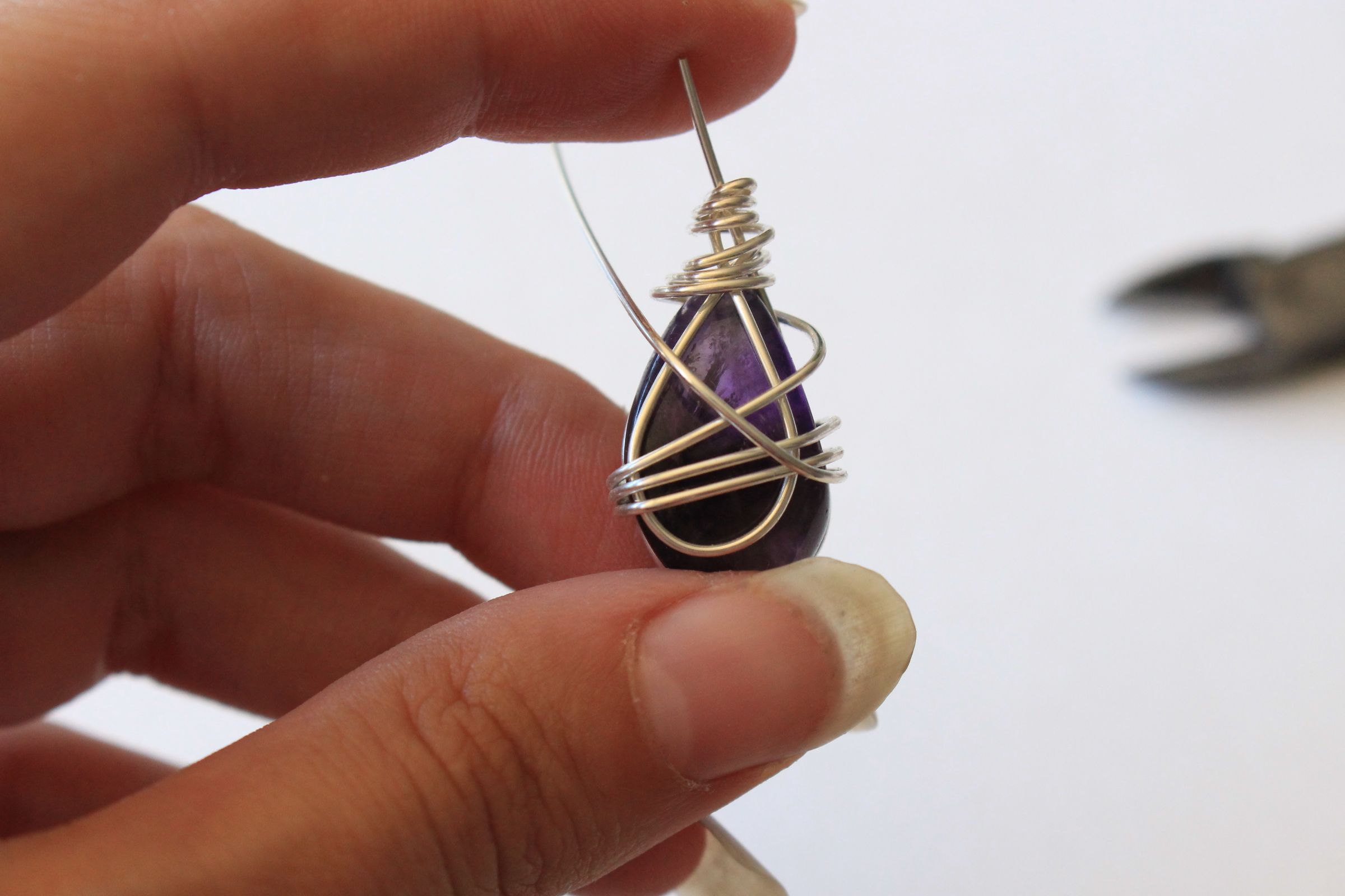 Wire Wrapped Stone Pendants : 11 Steps (with Pictures) - Instructables