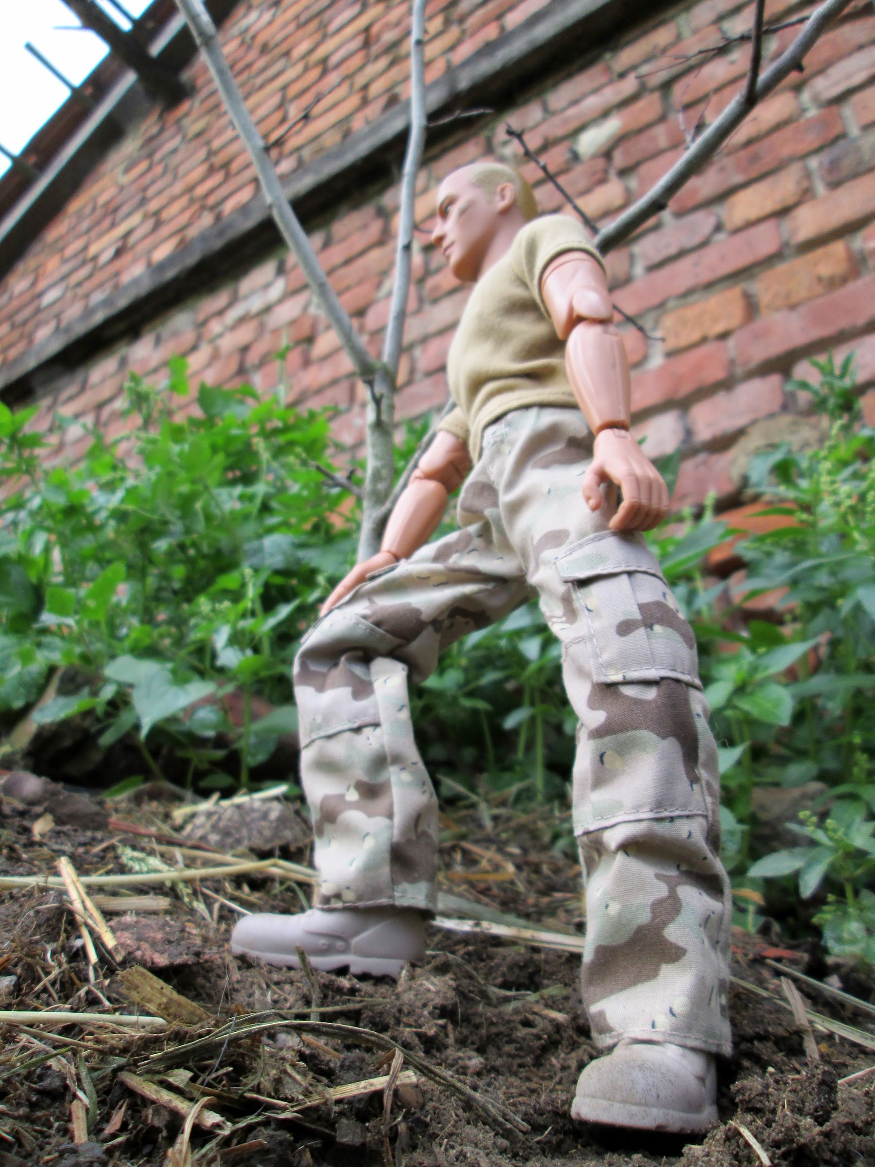 Pooping in Paradise (or in Nature) - How to Do It Easily : 4 Steps ...