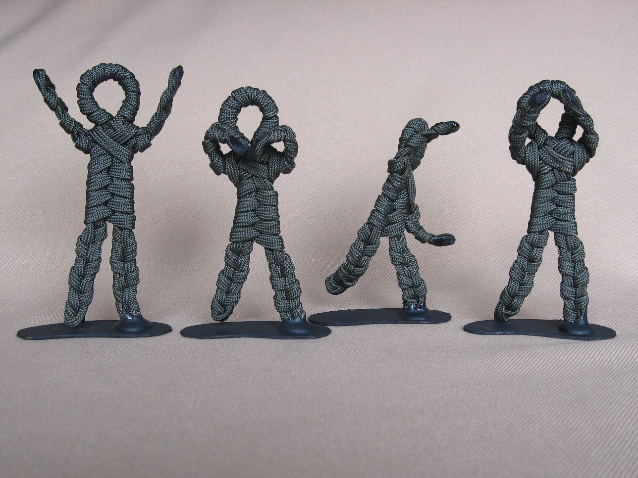 Poseable Army Men : 6 Steps (with Pictures) - Instructables