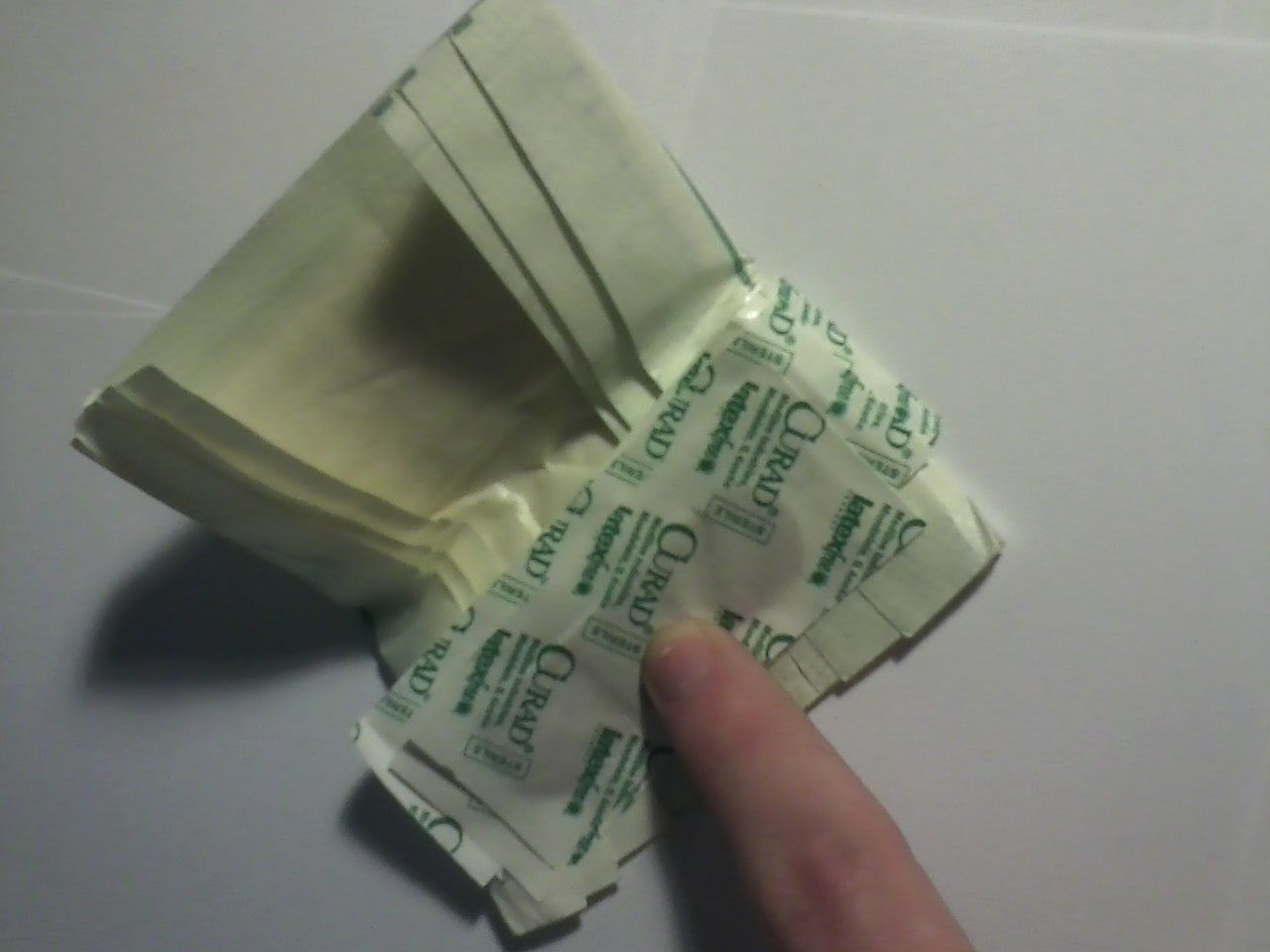 Pocket-Sized Altoids Tin First-Aid Kit : 11 Steps (with Pictures ...