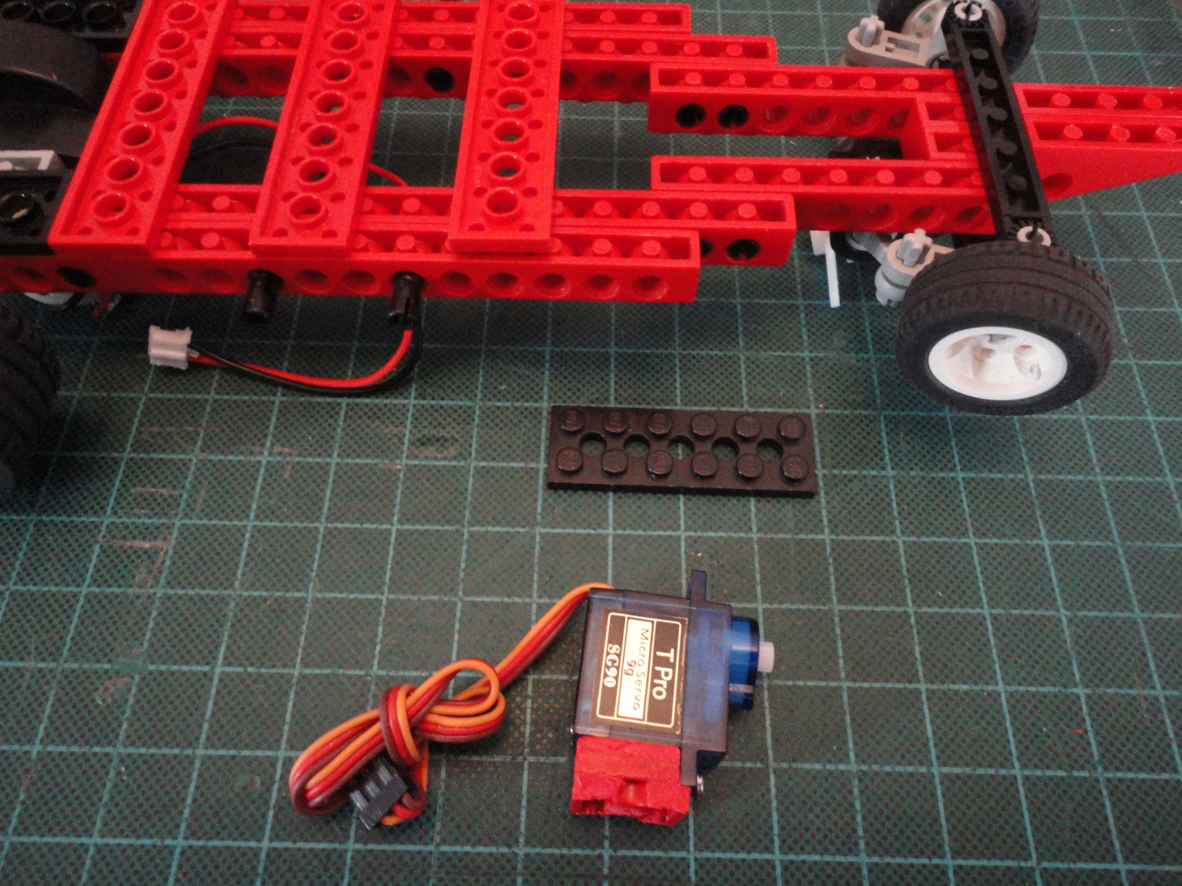 Wireless Lego Race Car : 13 Steps (with Pictures) - Instructables