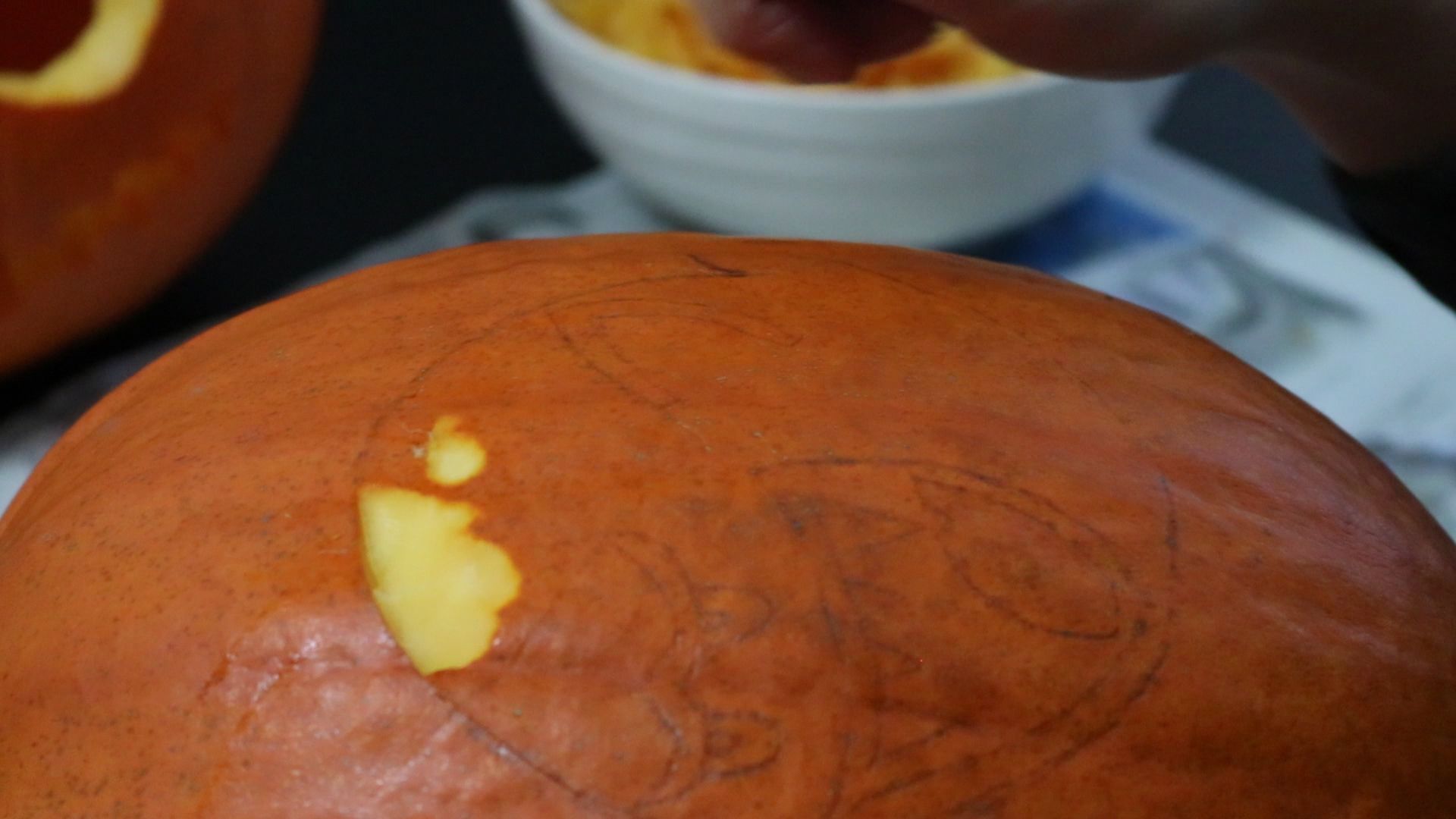 Pumpkin Carving Tips & Tricks : 5 Steps (with Pictures) - Instructables