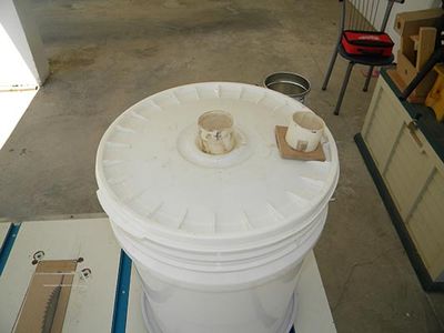 Mini Cyclone Bucket Dust Collector : 7 Steps - Instructables