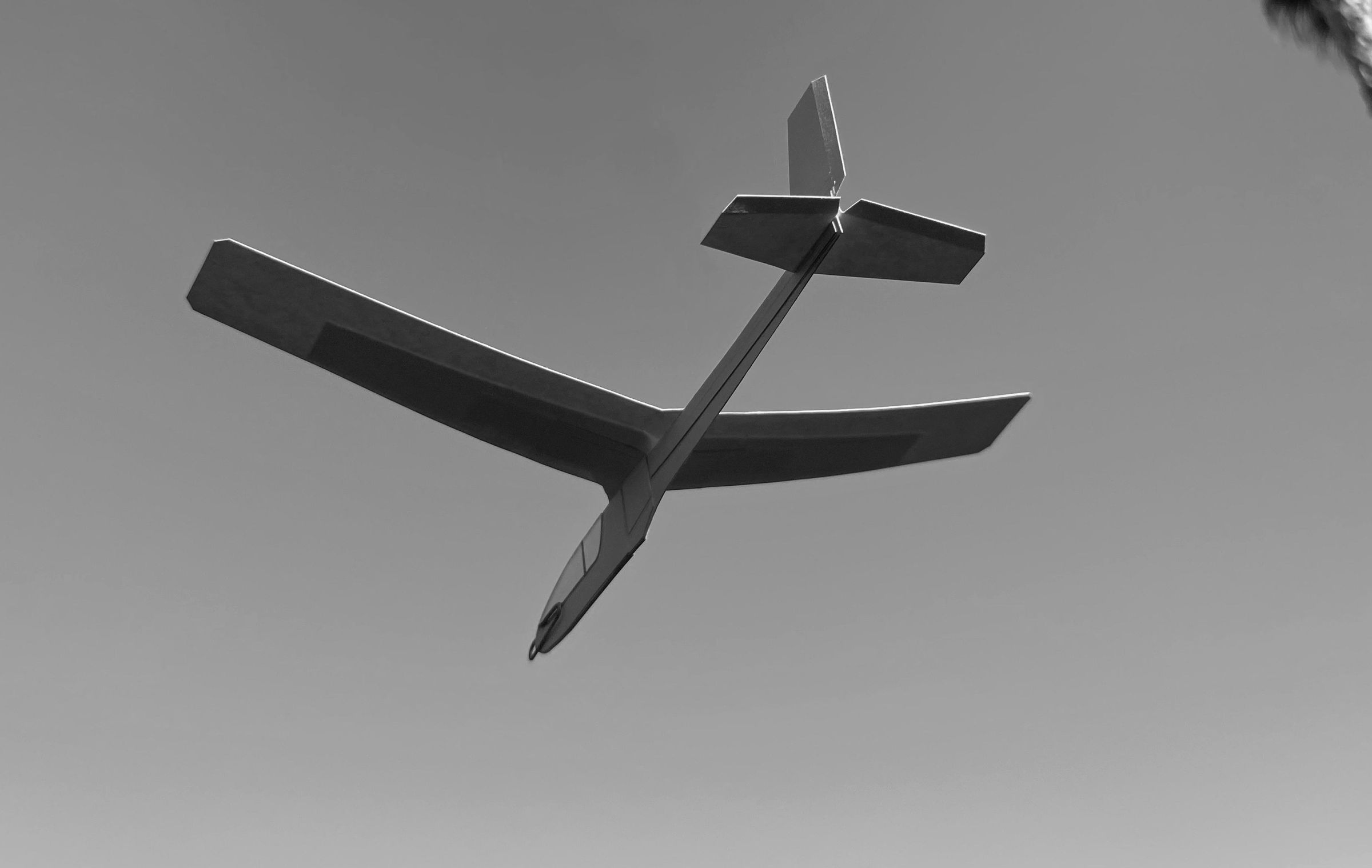 Card Stock Sport Glider II : 8 Steps (with Pictures) - Instructables