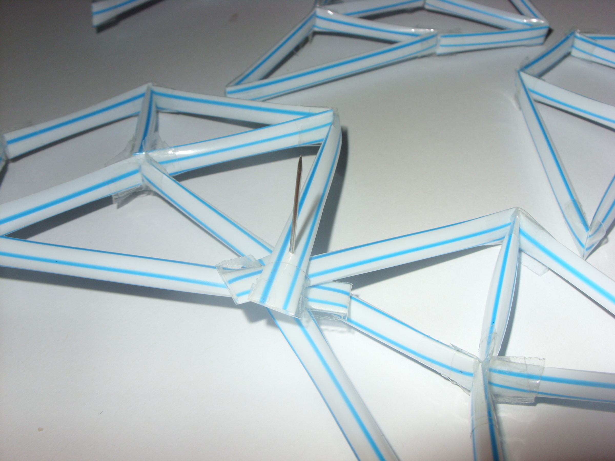 Jansen Mechanism : 7 Steps - Instructables