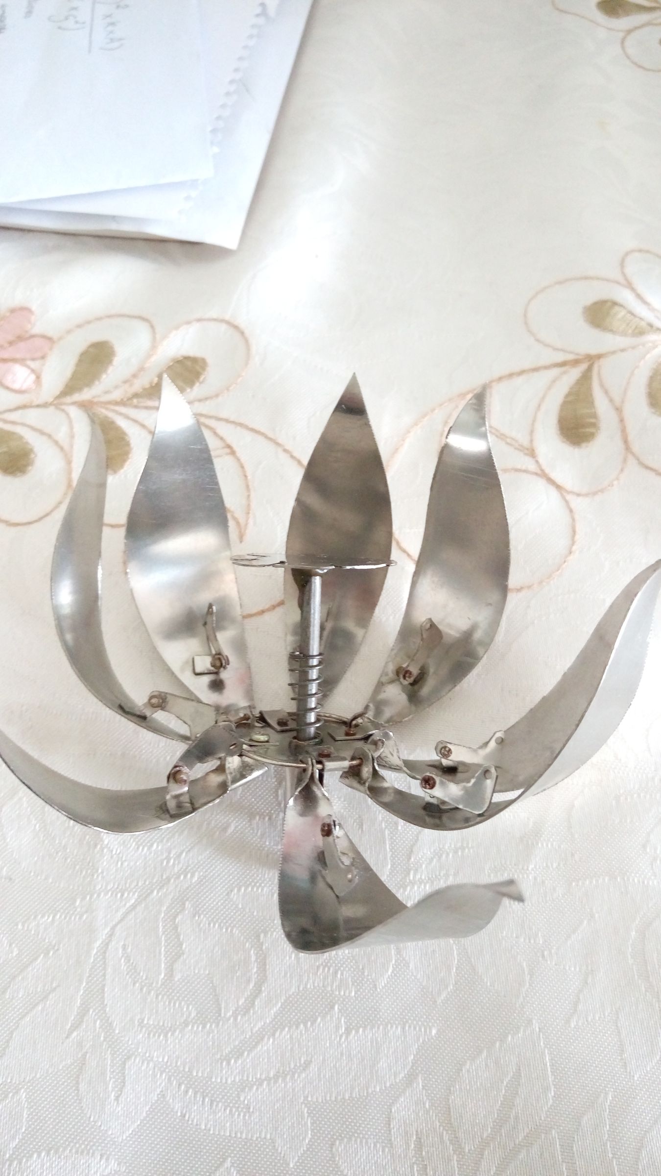 Mechanical Flower : 9 Steps (with Pictures) - Instructables
