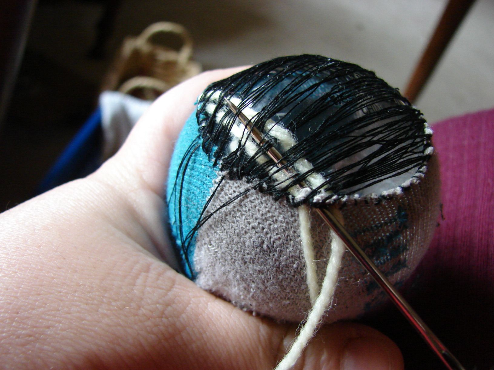 How to Mend a Sock : 8 Steps (with Pictures) - Instructables