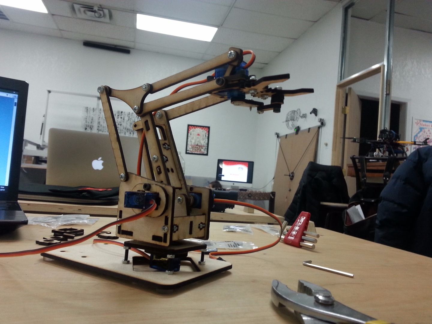 MeArm - Build a Small Hackable Robot Arm V0.3 : 11 Steps (with Pictures ...