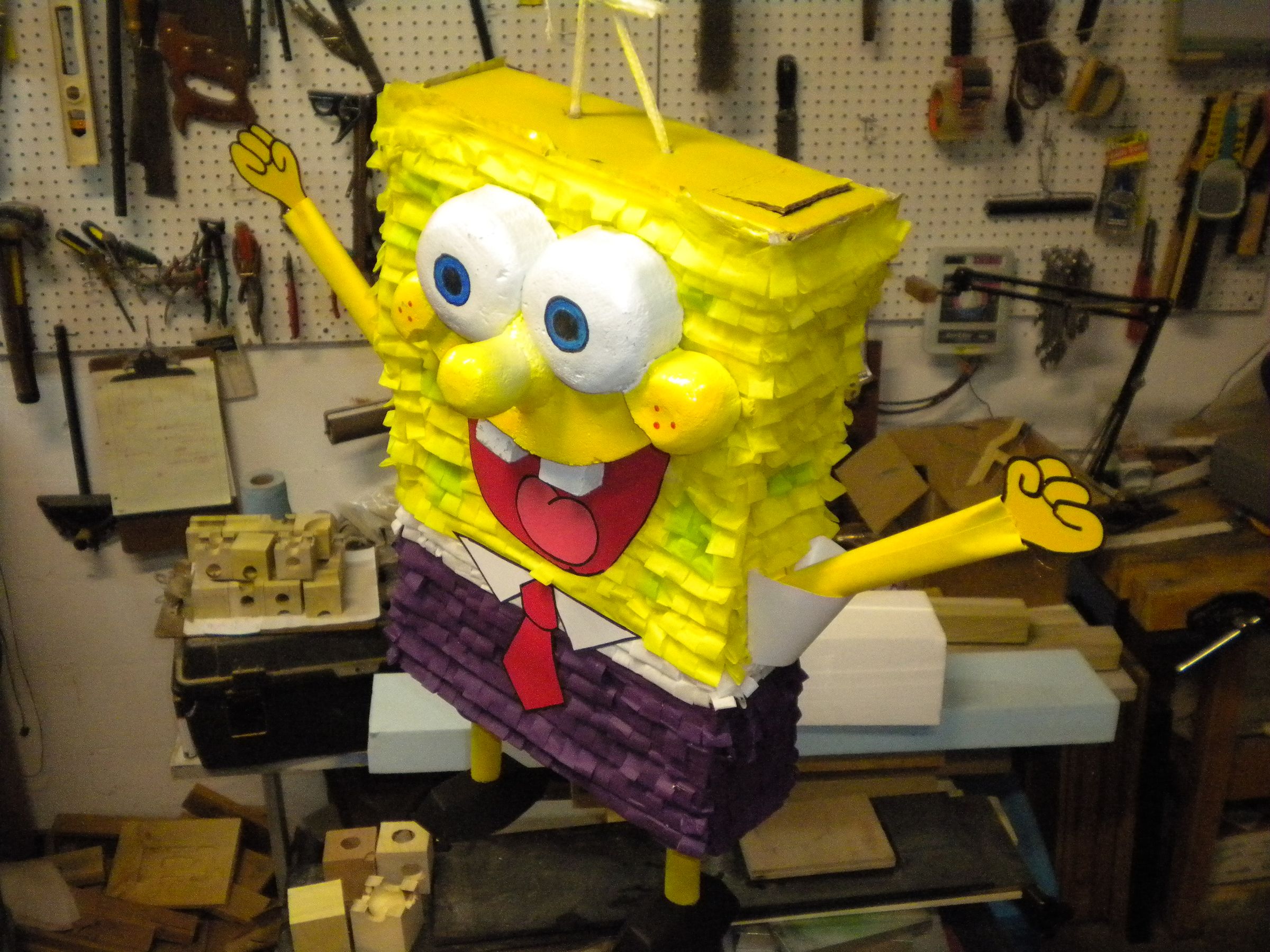 Spongebob Squarepants Pinata : 10 Steps (with Pictures) - Instructables
