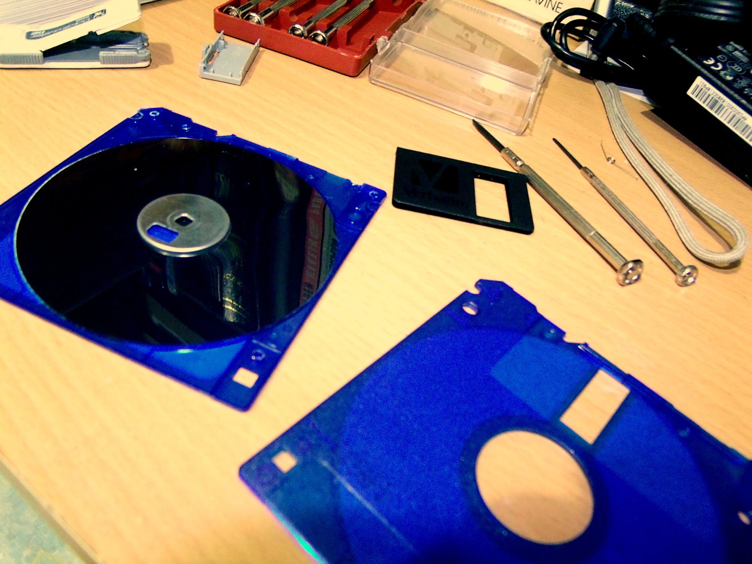 USB Flash Diskette : 7 Steps (with Pictures) - Instructables