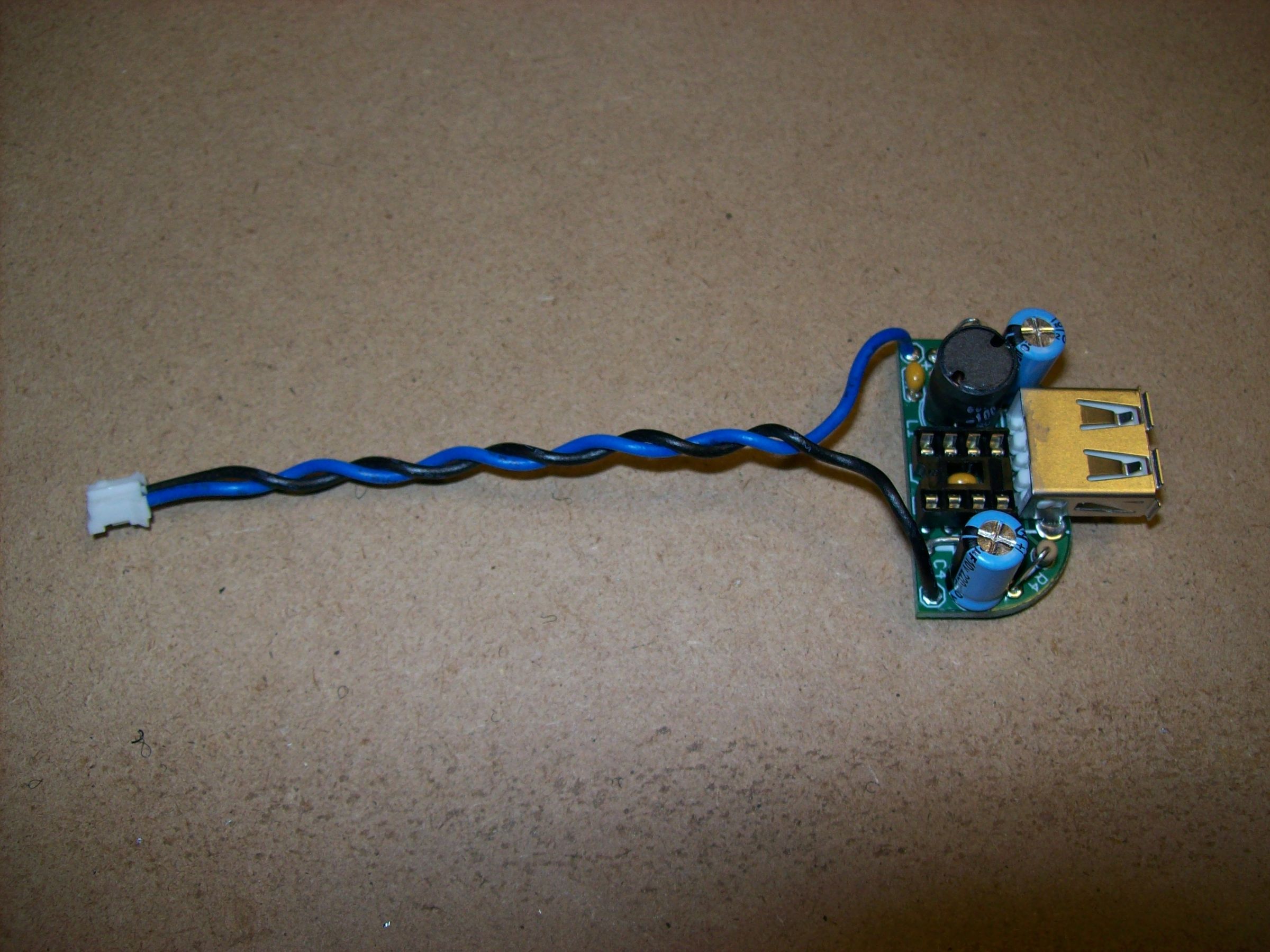 How to Make a Solar IPod/iPhone Charger -aka MightyMintyBoost : 5 Steps ...