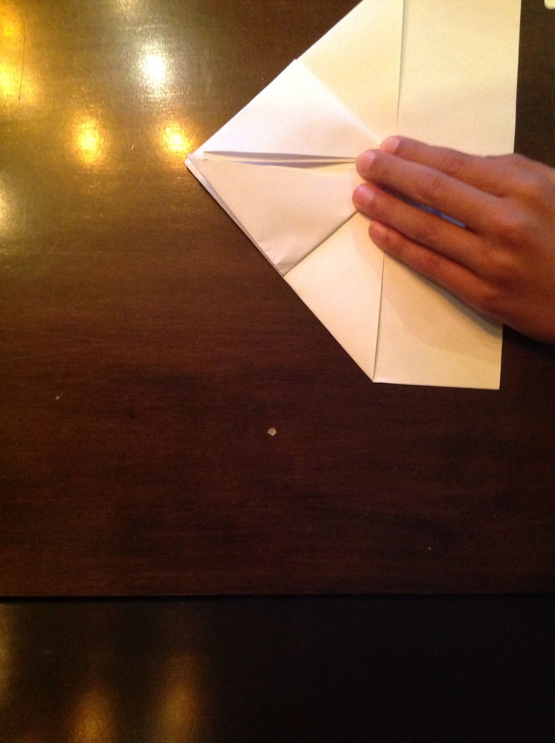 Advanced Paper Airplane : 20 Steps - Instructables