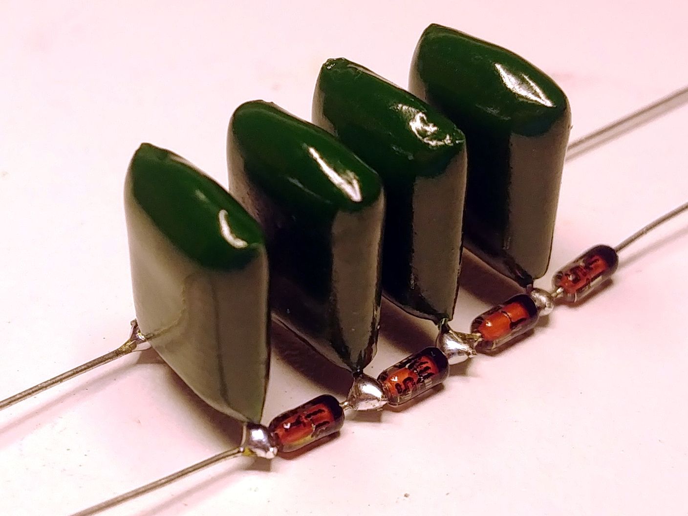 Diode Ladder Vcf With No Pcb 38 Steps Instructables