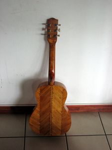 Popsicle Stick Guitar : 11 Steps (with Pictures) - Instructables
