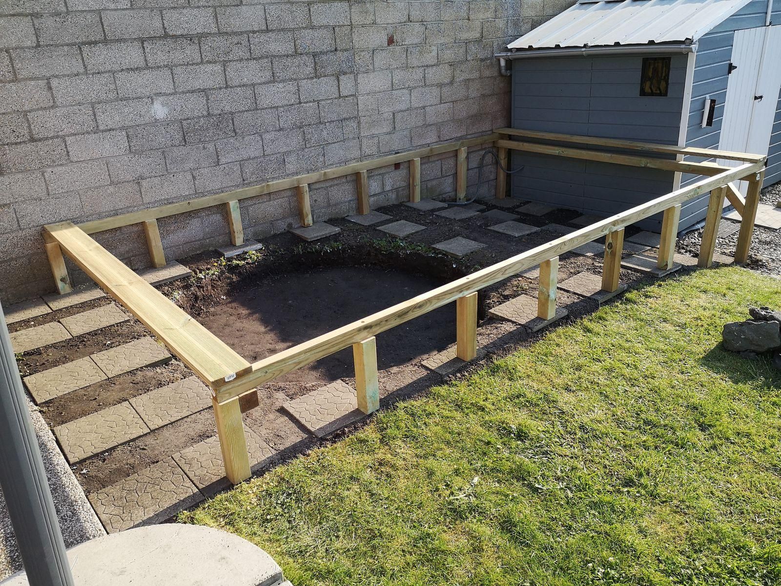 Make a Floating Deck for an Inflatable SPA, With a Motorized Cover ...