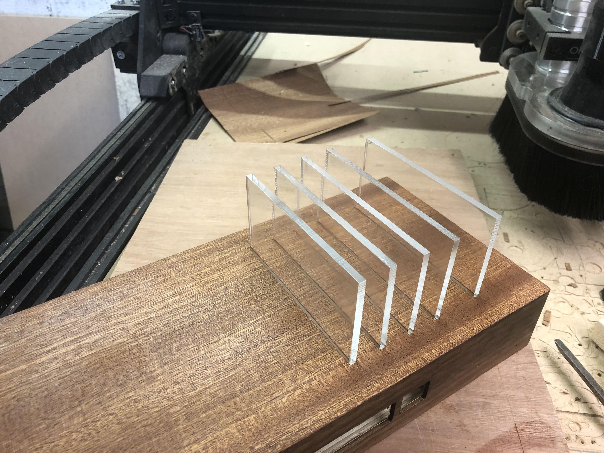 Diy Charging Hub With Edge Lit Dividers : 5 Steps (with Pictures ...