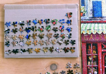 How to Put Together a Jigsaw Puzzle : 11 Steps (with Pictures ...